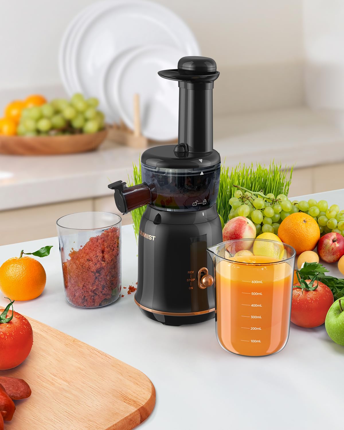 TUUMIIST Juicer Machines, Cold Press Juicer for Vegetable and Fruit with Upgraded Slow Juicing Technology, Powerful Motor and Reverse Function, Compact Size for Space-Saving Juicer, Black Gold