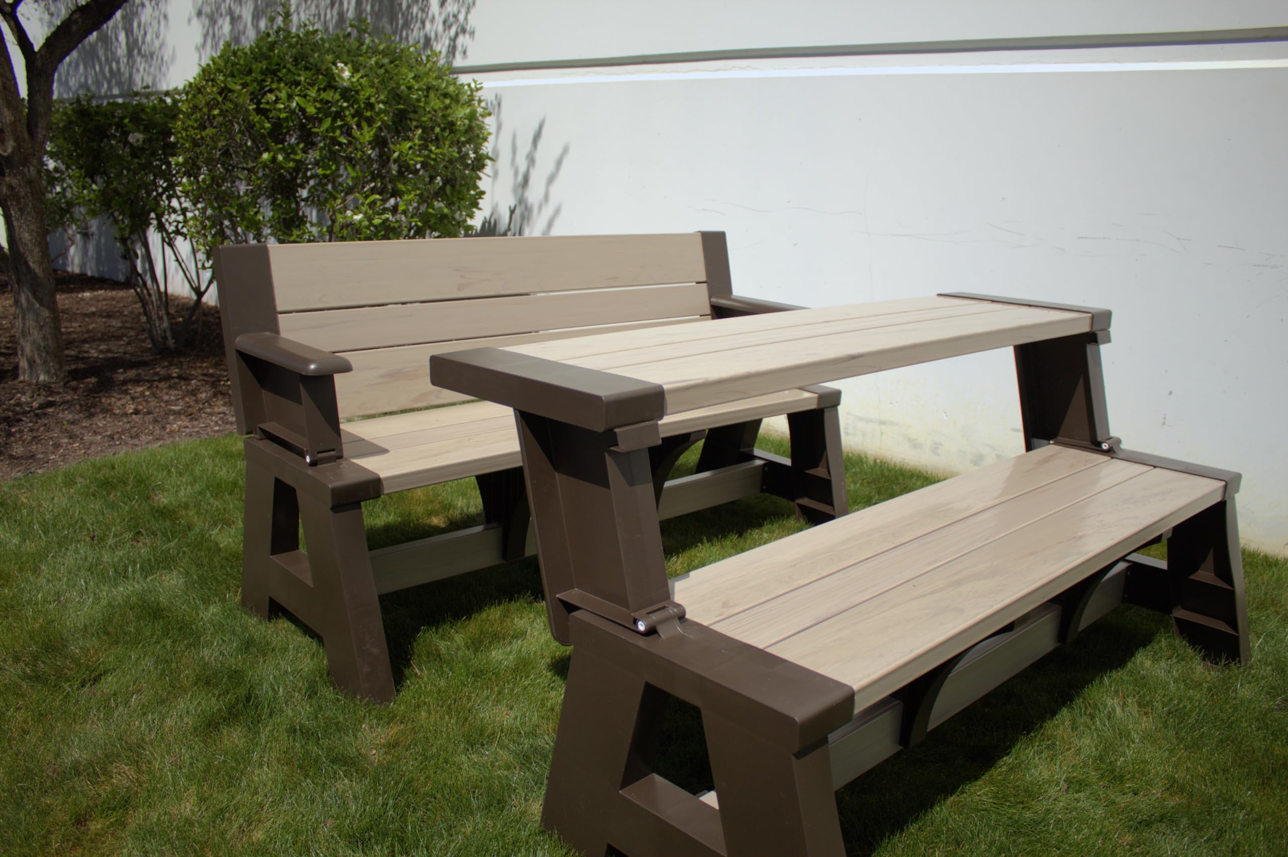 Convert-a-Bench Folding Resin Picnic Table and Bench | Mocha Driftwood