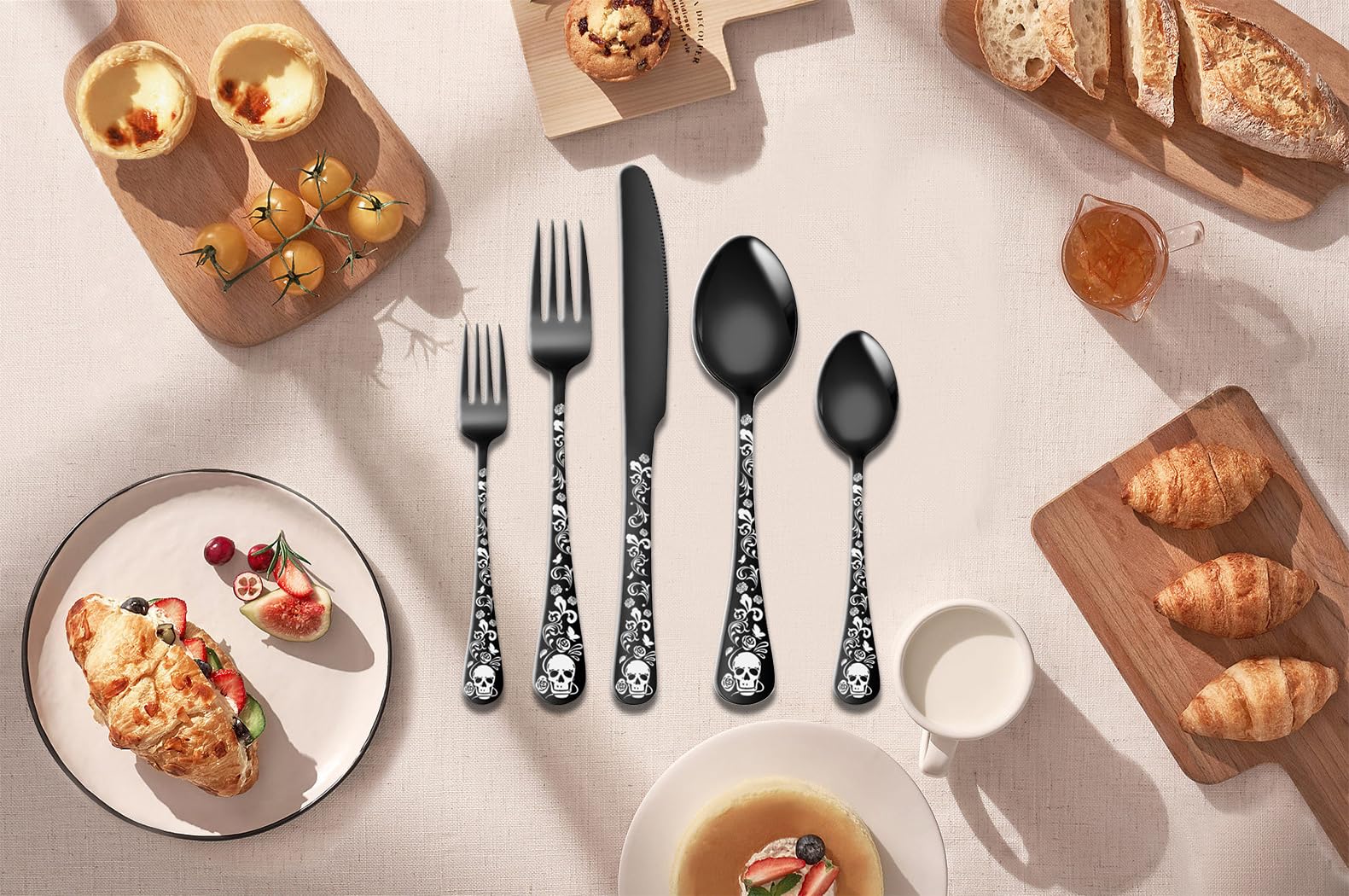 XIAOYU 20-Piece Bizarre Flatware Set, Gothic Skull Silverware Set for 4, Skeleton Flower Unique Pattern Design, Knives/Forks/Spoons Cutlery Set Halloween Event Tableware Utensils, Black