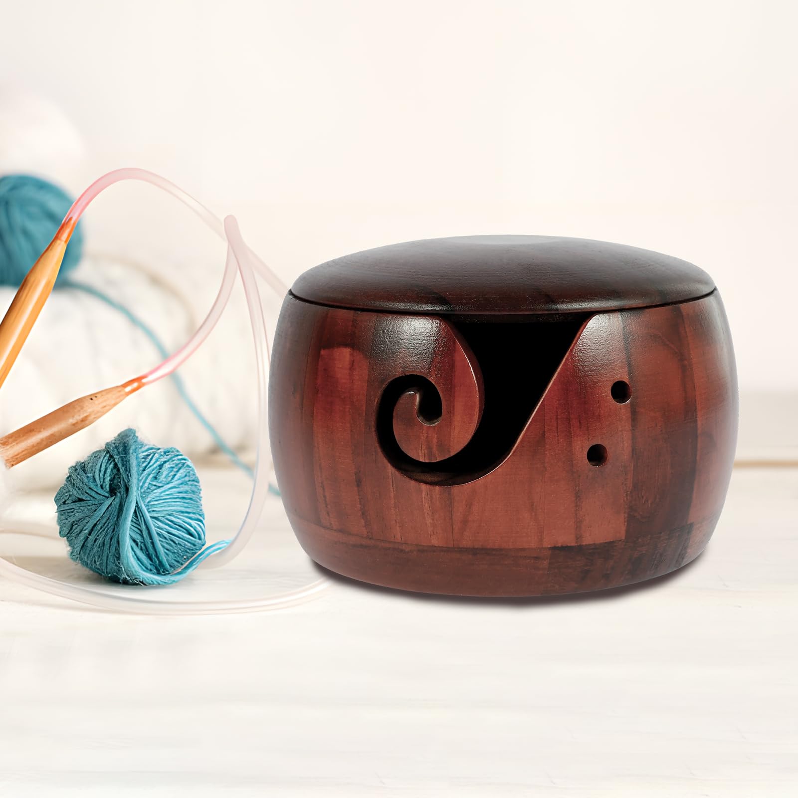 Fizocosisto Wooden Yarn Bowl Holder,Portable Knitting Yarn Bowl with Lid, Crochet Yarn Bowls for Knitters & Crocheters, Yarn Holder Dispenser Yarn Storage Bowls for Women Knitting Crochet Knit