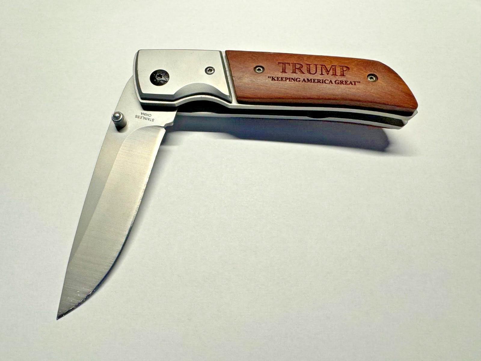 Generic Support President Trump with Keeping America Great Rosewood Pocket Knife with LED Light and Belt Clip - A Must-Have for Trump Enthusiasts