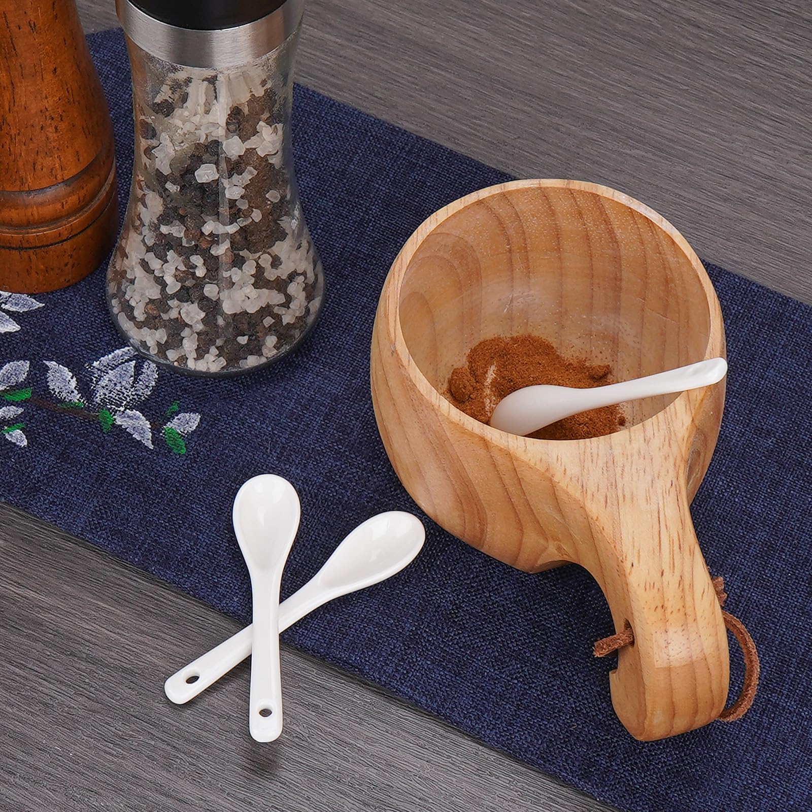 JANKOW Small Ceramic Spoon, Demitasse Espresso Spoons, Small Ceramic Spoon, Ice Cream Spoon for Sugar, Tea, Ice Cream.