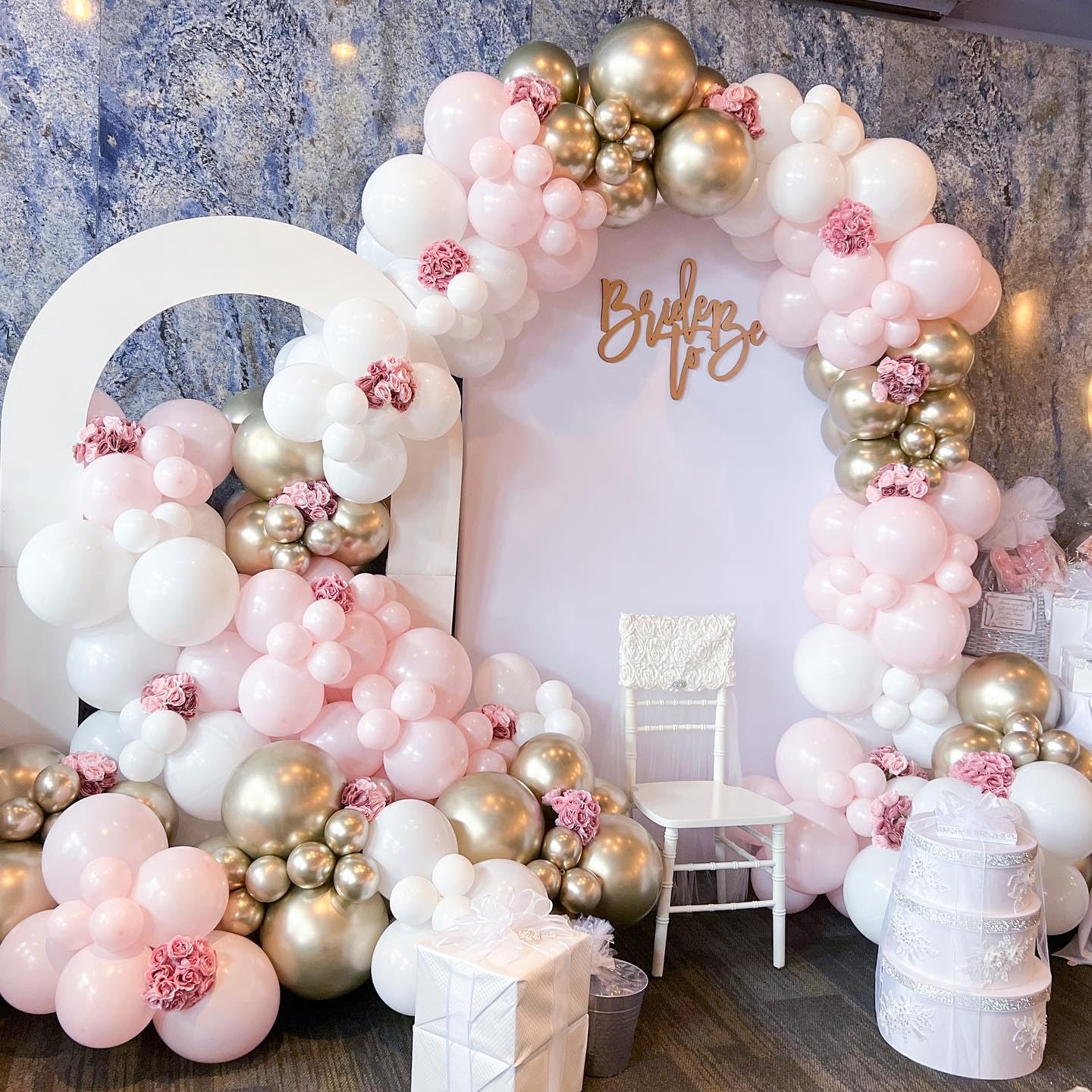 Pink and Gold Balloons Garland Kit, 124pcs Pink White Gold Confetti Metallic Latex Balloons Arch for Girls Baby Shower, Birthday, Wedding Decorations