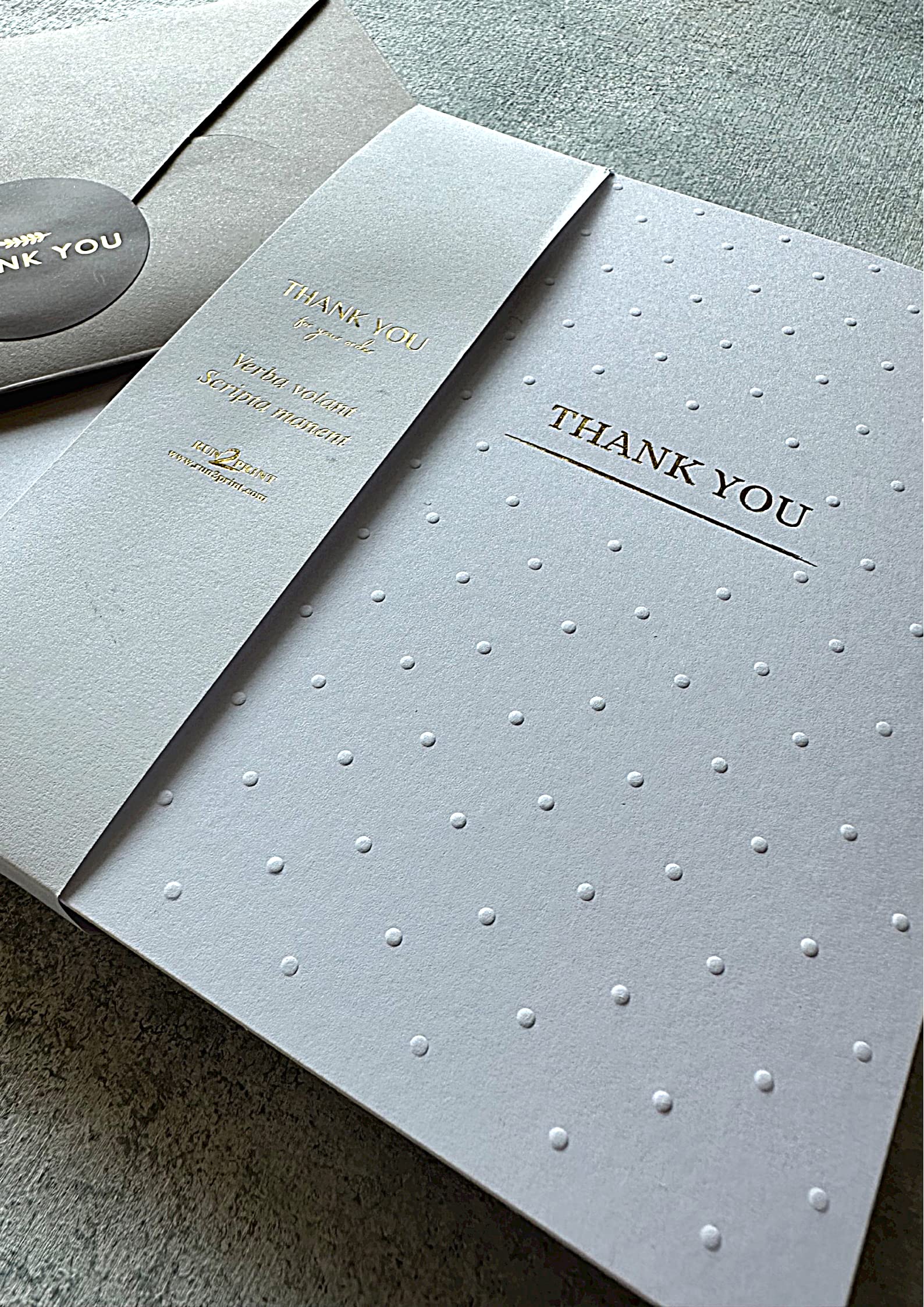 RUN2PRINT Elegant White Thank You Cards With Envelopes & Gold Foil Sticker Bulk - Suitable for Wedding, Baby Shower, Business, Graduation, Bridal Shower, Funeral All Occasion Cards (White Pack of 36)