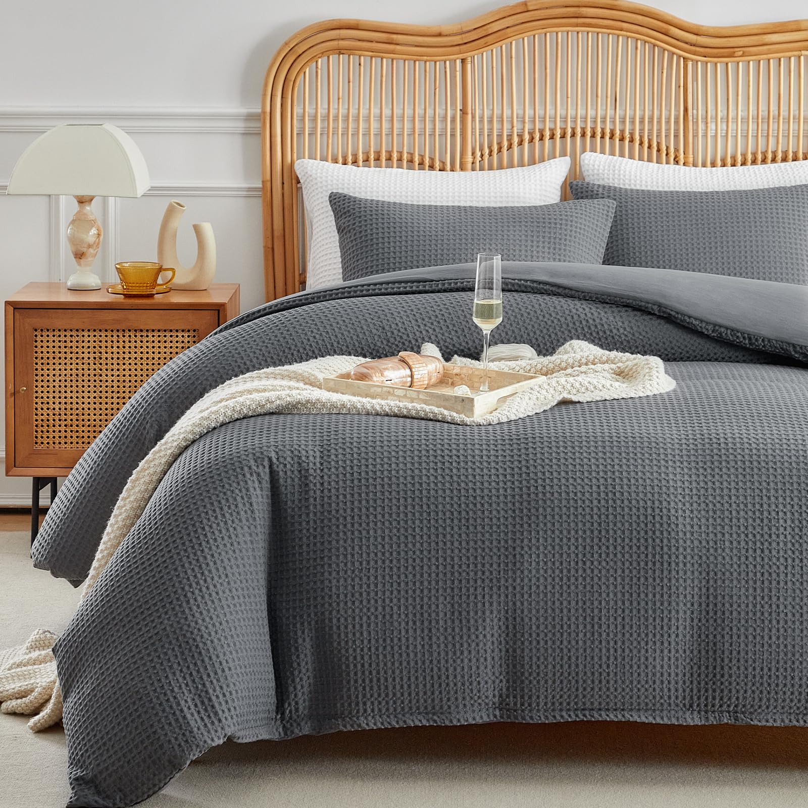 WARMDERN Waffle Weave Duvet Cover Queen Size, Grey Textured Duvet Cover Set, Soft and Breathable Comforter Cover, 3 Pieces Microfiber Bedding Set with Zipper for All Season(Grey,Queen)