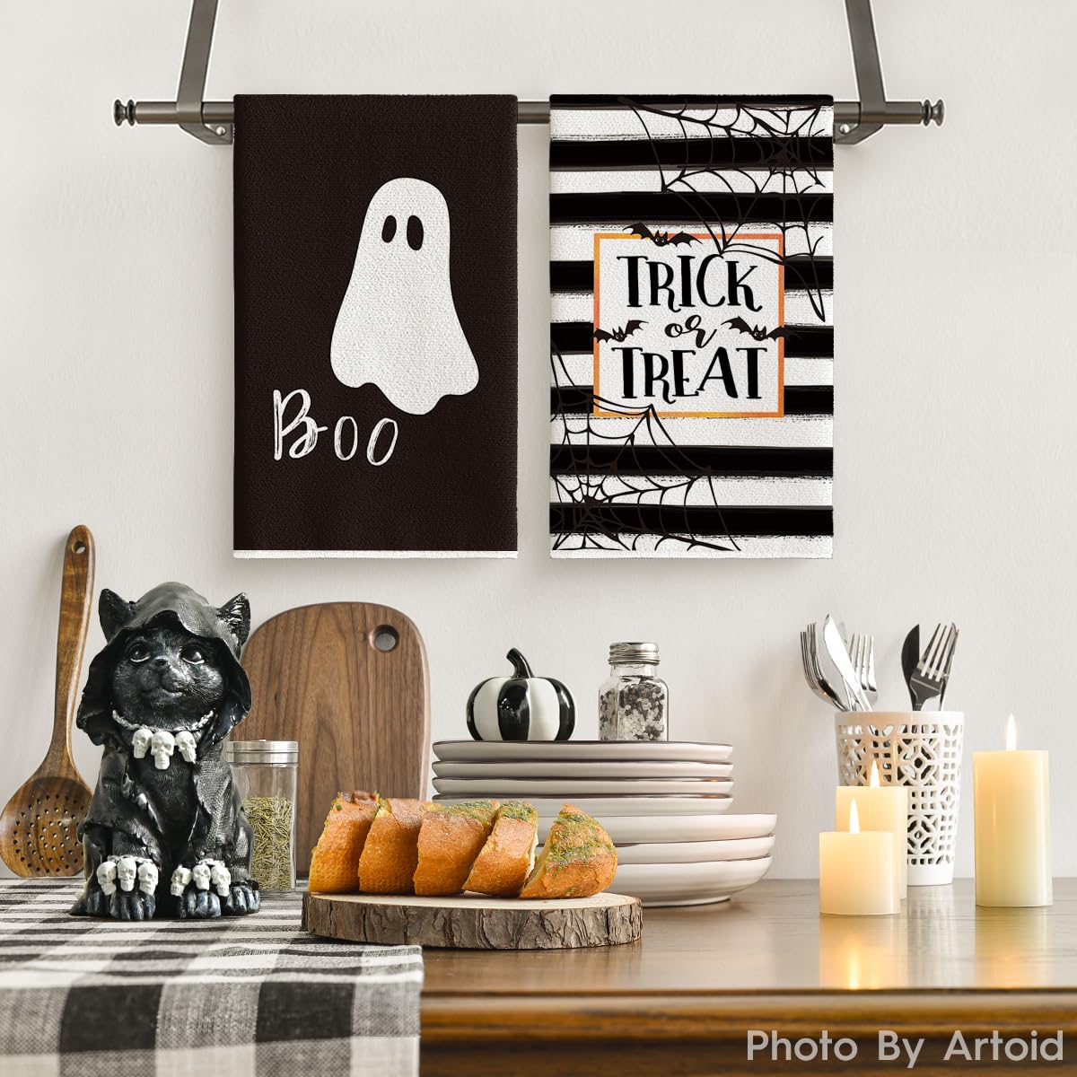 Artoid Mode Black Stripes Ghost Boo Halloween Kitchen Towels Dish Towels, 18x26 Inch Trick Or Treat Decoration Hand Towels Set of 2