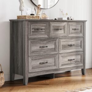 linsy home farmhouse 7-drawer dresser - grey chest of drawers for bedroom and living room organization, wood dresser with ample storage space and rustic charm