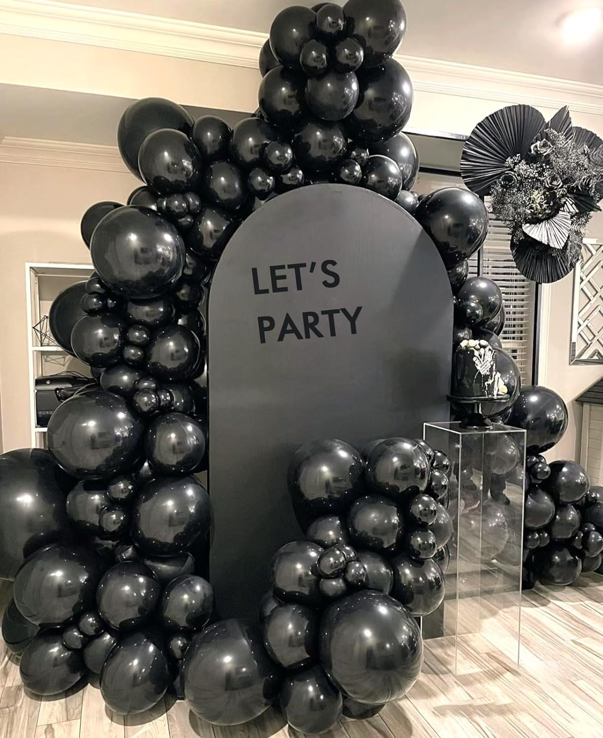 BAUANOOY 100pcs Black Balloons 12 inch, Black Latex Balloons with Black Ribbon for Graduation Halloween Birthday Party Decorations