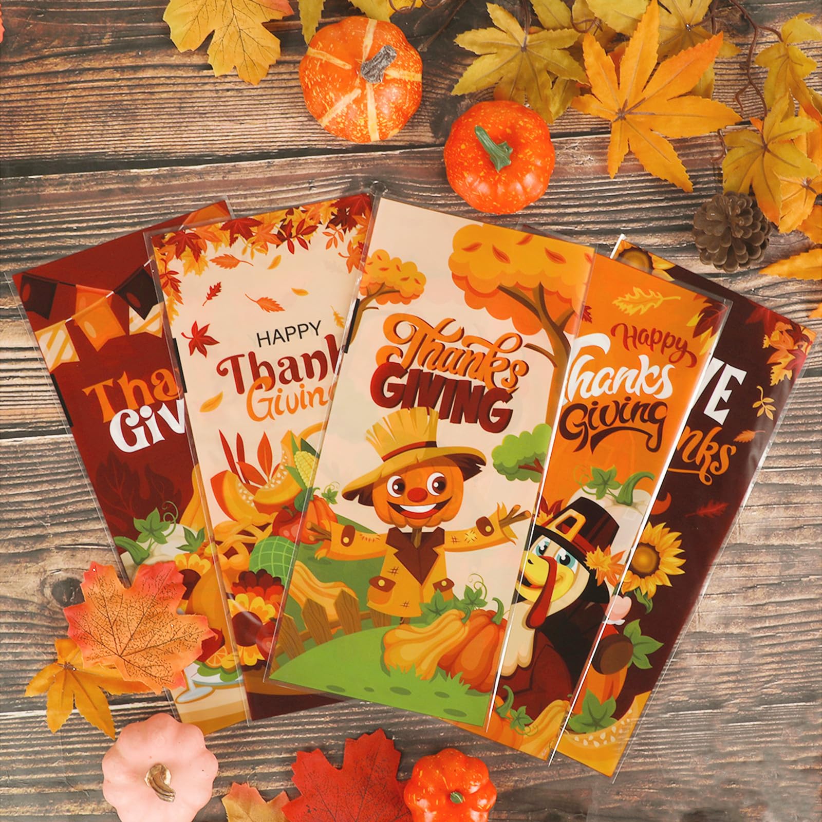 DERAYEE Thanksgiving Treat Bags, 180 Pcs Fall Cellophane Candy Bags Maple Leaves Turkey Pumpkin Goodie Gift Bags for Thanksgiving Party Supplies