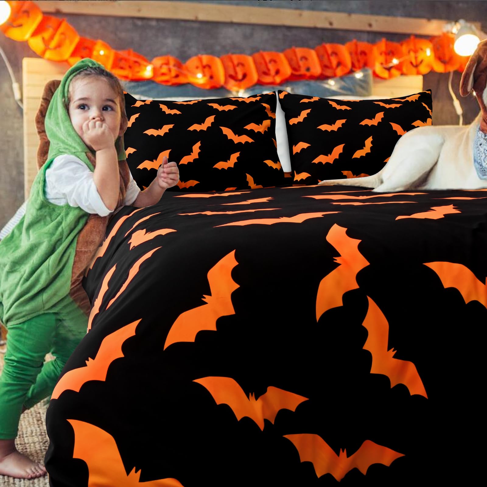 ASPMIZ 3 Piece Halloween Duvet Cover Queen Size Set, Black Bats Duvet Cover Set with Zipper Closure, Orange Flying Bat Comforter Cover Set 1 Duvet Cover 90 x 90 inches & 2 Pillow Shams