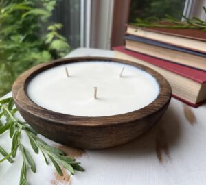 bonneville handmade candles | 7 1/2" x 2" hand poured pine wood bowl candle, 3 wick dough bowl candle | up to 35 hour burn time | 100% soy wax | scented candle rustic holiday (toasted pumpkin spice)