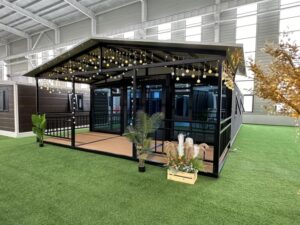 generic tiny/mobile/foldable 20/40ft expandable container homes - prefab modern villas w/2-3 beds, solar customization. get exactly what you see. (30ft)