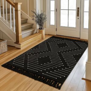 tritard boho washable area rug 3x5 - lightweight woven cotton entryway bedroom throw rugs with tassels, thin farmhouse moroccan carpet for kitchen, bathroom, entrance, living room, black and white