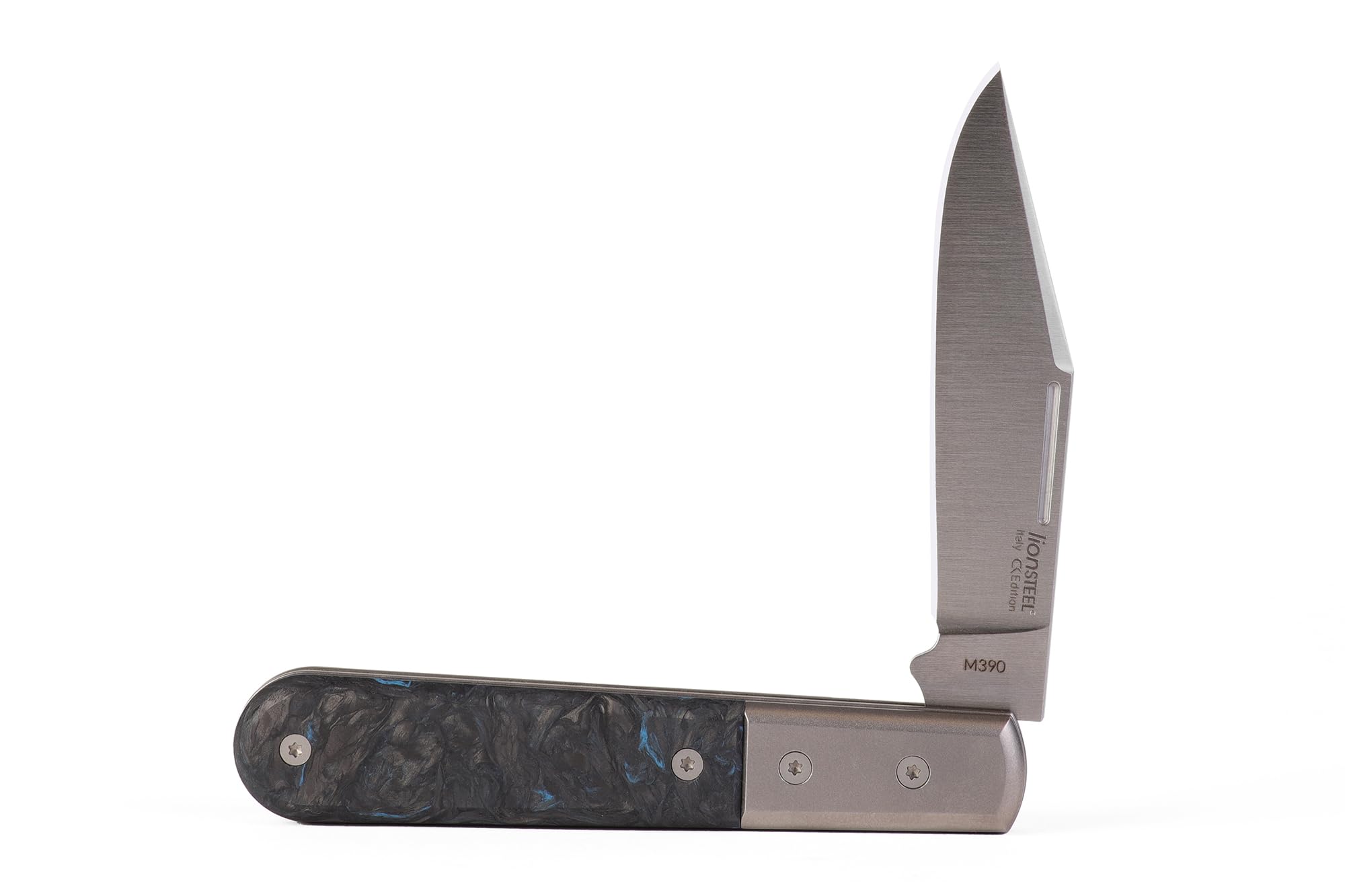 LionSTEEL Barlow Traditional Gentlemen’s Folding Pocket Knife, Collector Quality Folder for EDC, Titanium Bolsters, M390 Steel, Made in Italy (Clip Point, Blue Carbon Fiber)