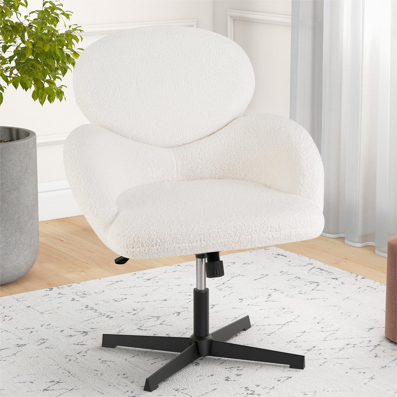 Giantex Criss Cross Chair, Faux Fur Cross Legged Desk Chair No Wheels w/Arms, Height Adjustable Upholstered Vanity Chair, Swivel Accent Chair for Living Room, Home Office, Bedroom, Make Up, White