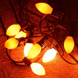 Agaphoton 25 Pack Orange Christmas Replacement Bulbs, C7 Ceramic Orange Replacement Bulbs for Outdoor String Light, E12 Candelabra Base 5 Watt, Great for Christmas Bulbs