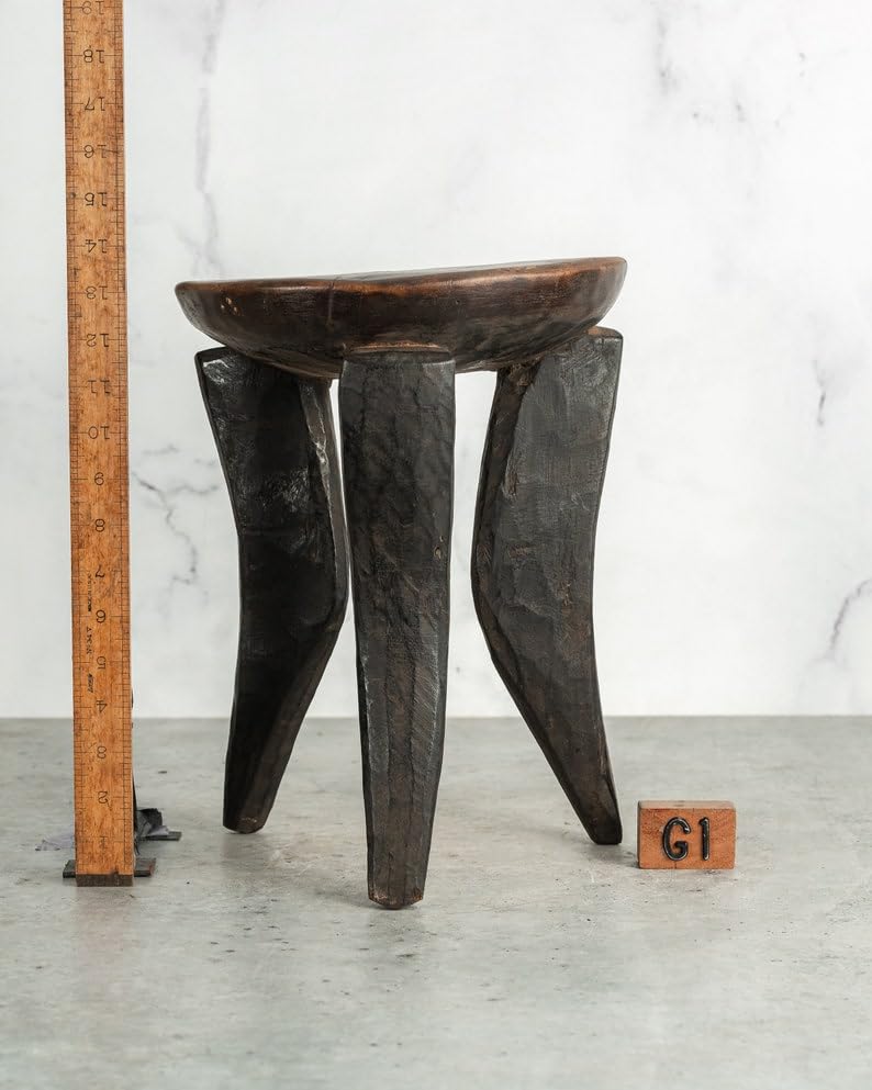 EXCELLE Carved Curved Leg Stool (G1)