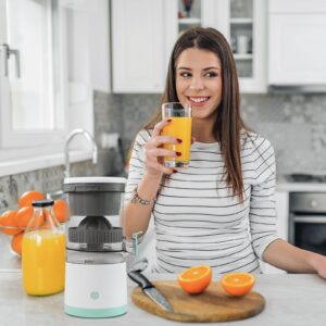 SUNHAIXIA Rechargeable Electric Juicer - Citrus Juicer with Type-c Rechargeable for Orange, Lemon and Grapefruit Juicing. (White-45Watts)