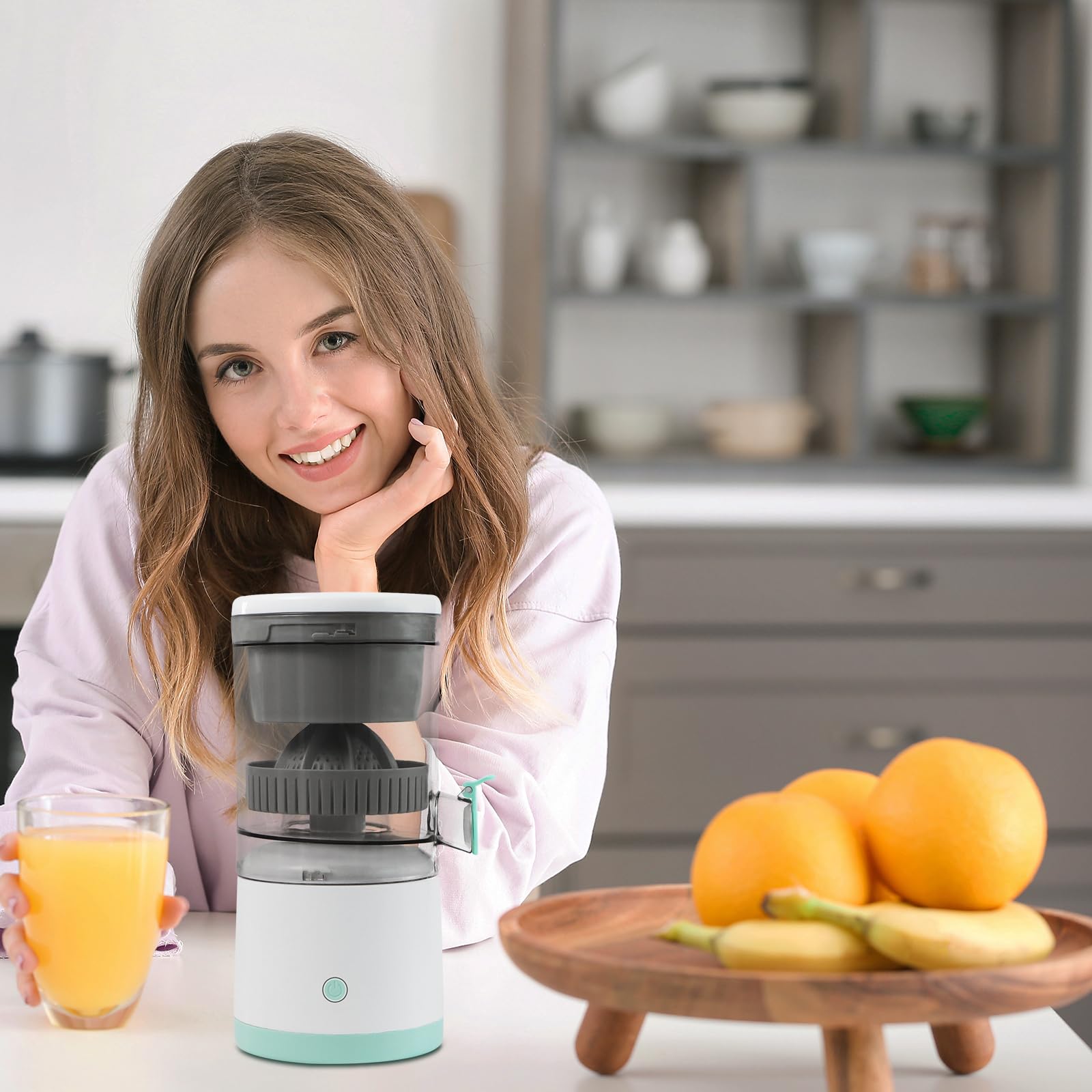 SUNHAIXIA Rechargeable Electric Juicer - Citrus Juicer with Type-c Rechargeable for Orange, Lemon and Grapefruit Juicing. (White-45Watts)