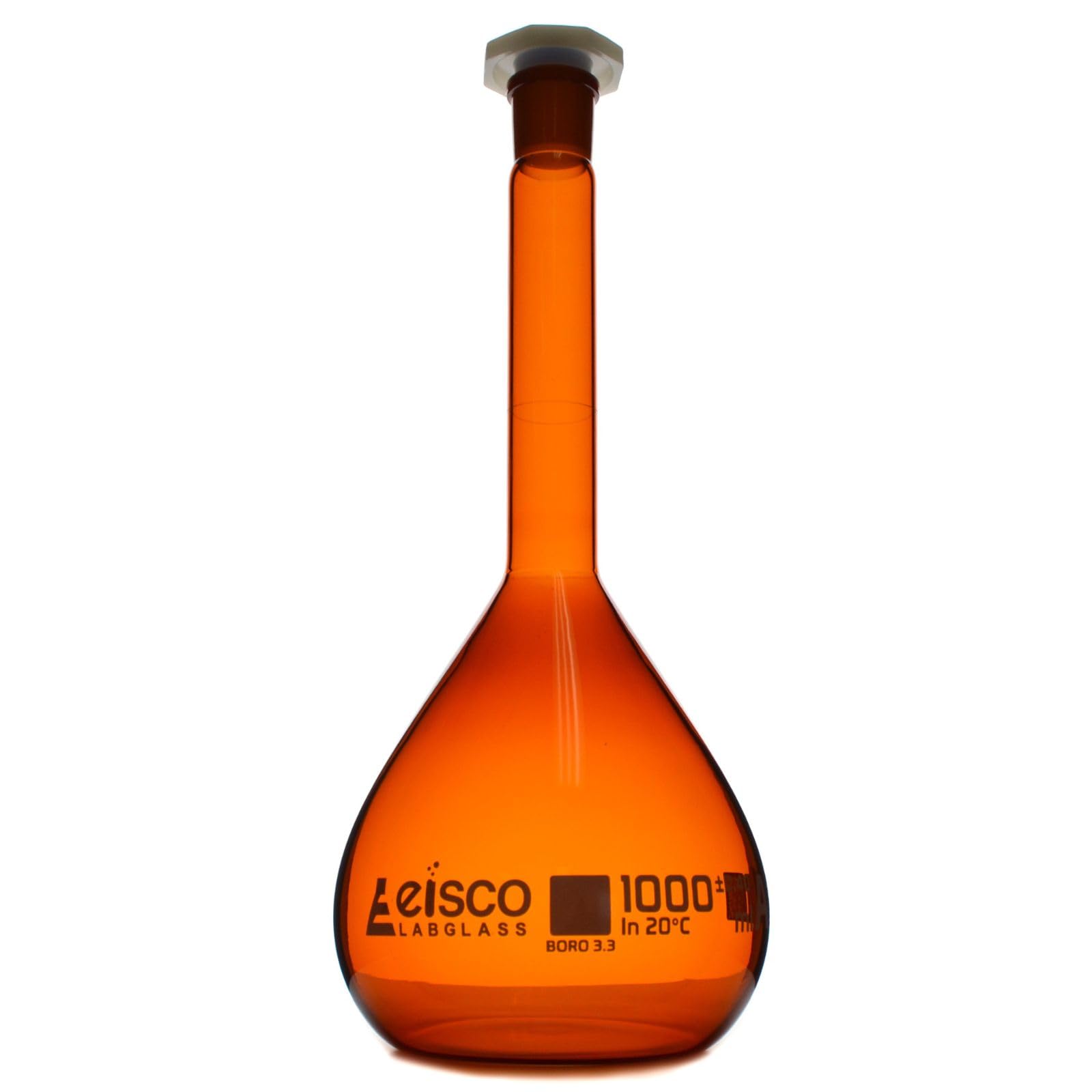 Eisco Amber Volumetric Flask, 1000mL - Class A - Borosilicate Glass, Polyethylene Stopper, 19/26 Socket - QR Code Marking for Calibration Certificate