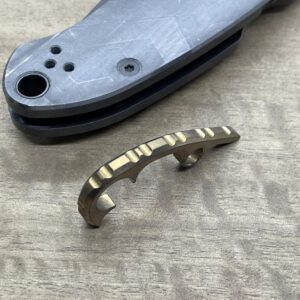 Metonboss Tumbled Bronze ano Titanium Gear BACKSPACER for Spyderco PARA 3