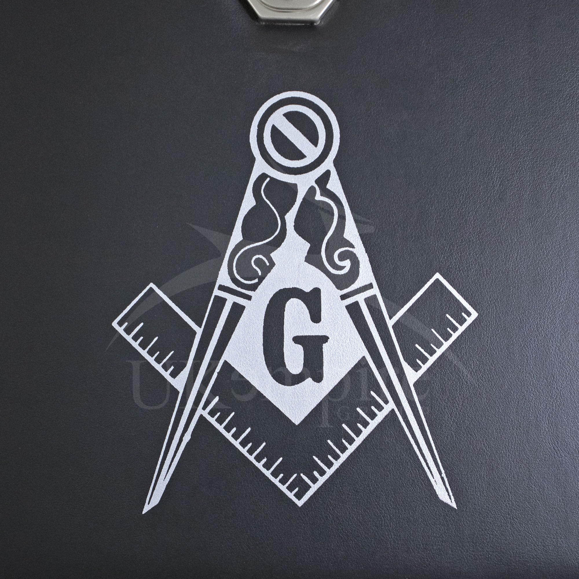 Masonic Master Mason Apron Case – Printed (Black Leather), MM Provincial Size | Freemason Carrying Bags (Silver Emblem)