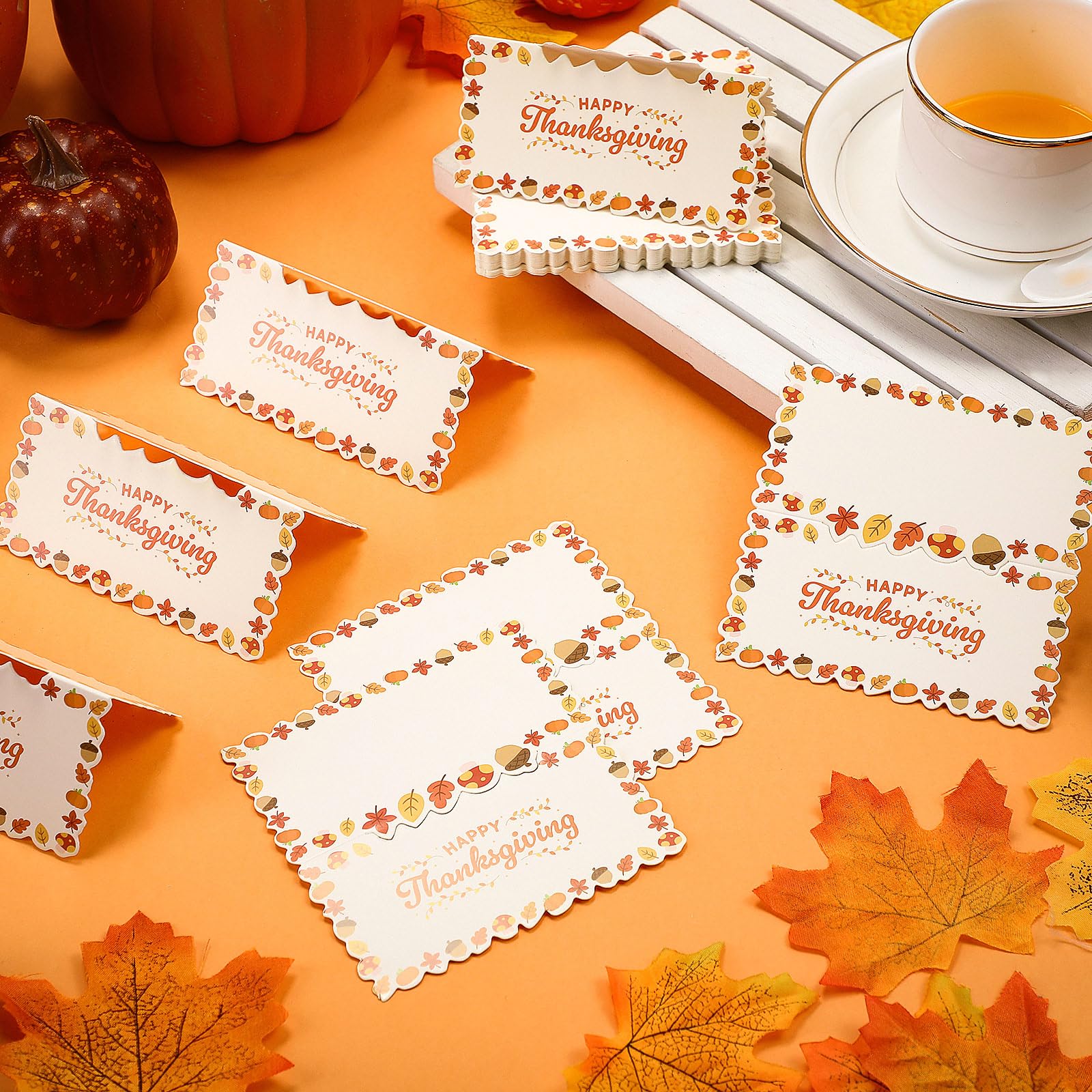 Watersay 100 Pcs Fall Maple Leaves Place Cards Autumn Thanksgiving Table Place Card Guest Seating Folded Harvest Name Cards Paper Tent Cards for Thanksgiving Wedding Tables Dinner Parties