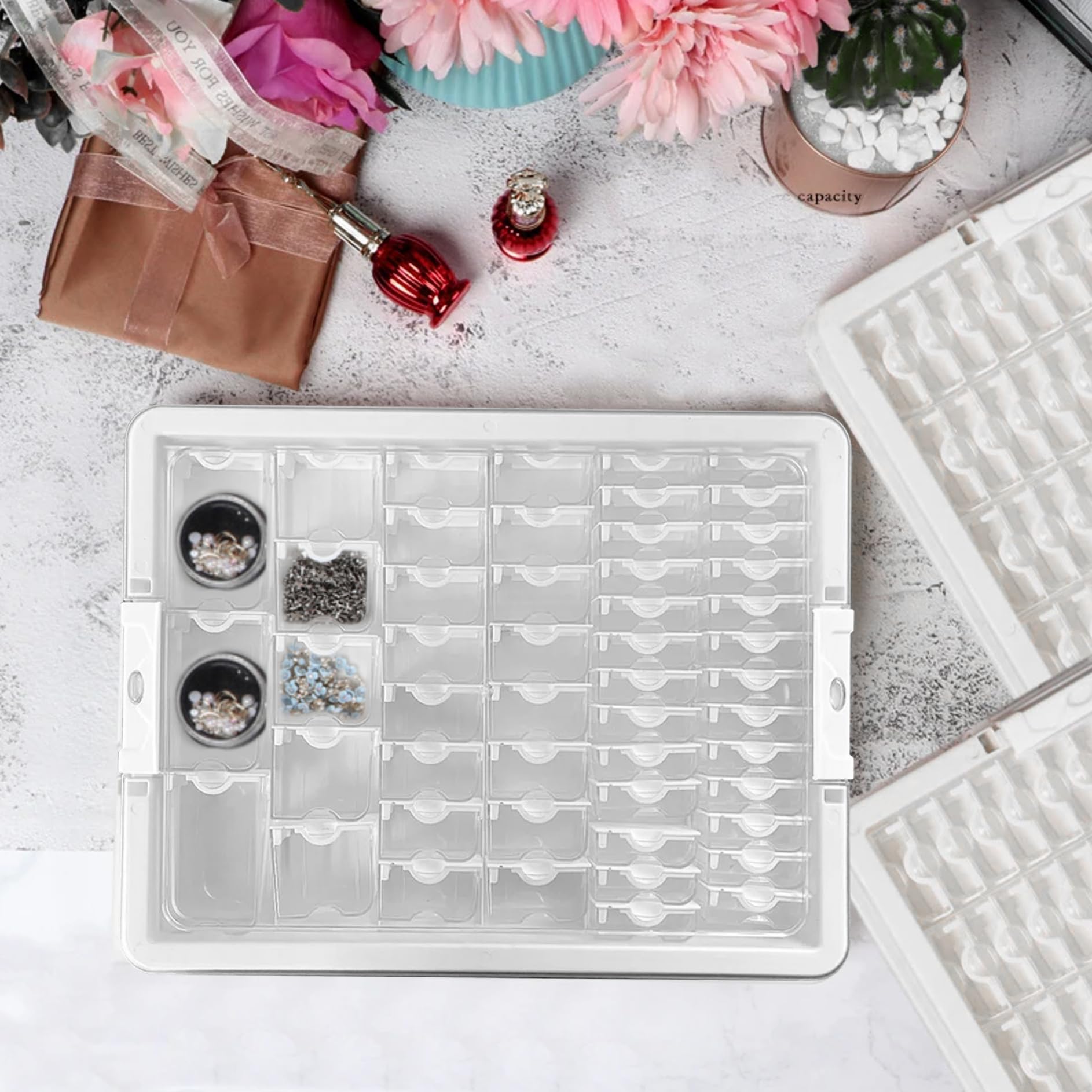 1 Set Bead Storage Solutions Includes 50 Clear Removable Bead Storage Containers with Snap Shut Lid, Plastic Bead Organizer Box for Nail Art Rhinestone Jewelry, Bead Storage