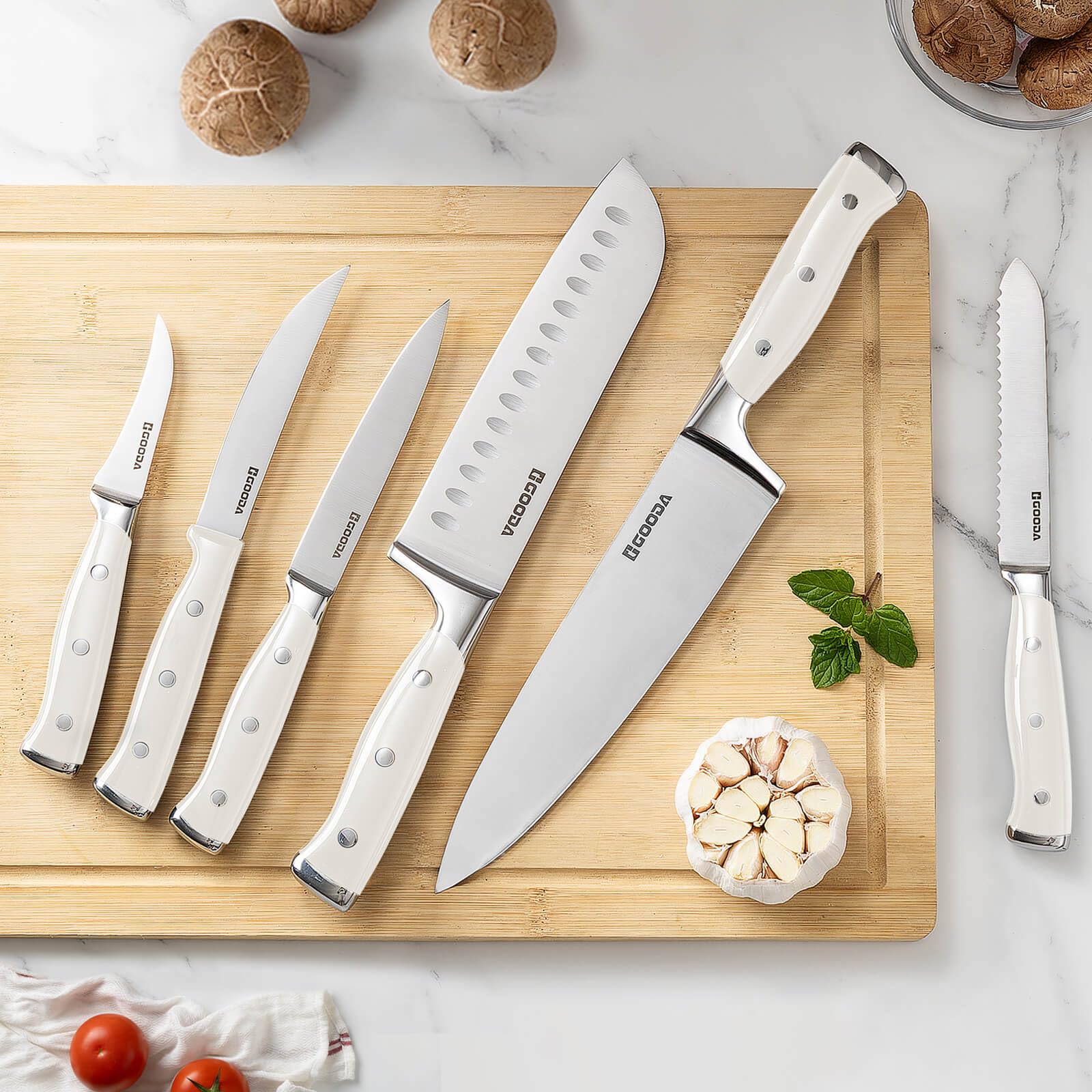 GOODA Knife Set with Block,11 Pieces High Carbon Stainless Steel Kitchen Knife set with Wooden Block,Dishwasher Safe Cooking Knives with Sharp Blade Forged Triple Rivet Ergonomic Handle