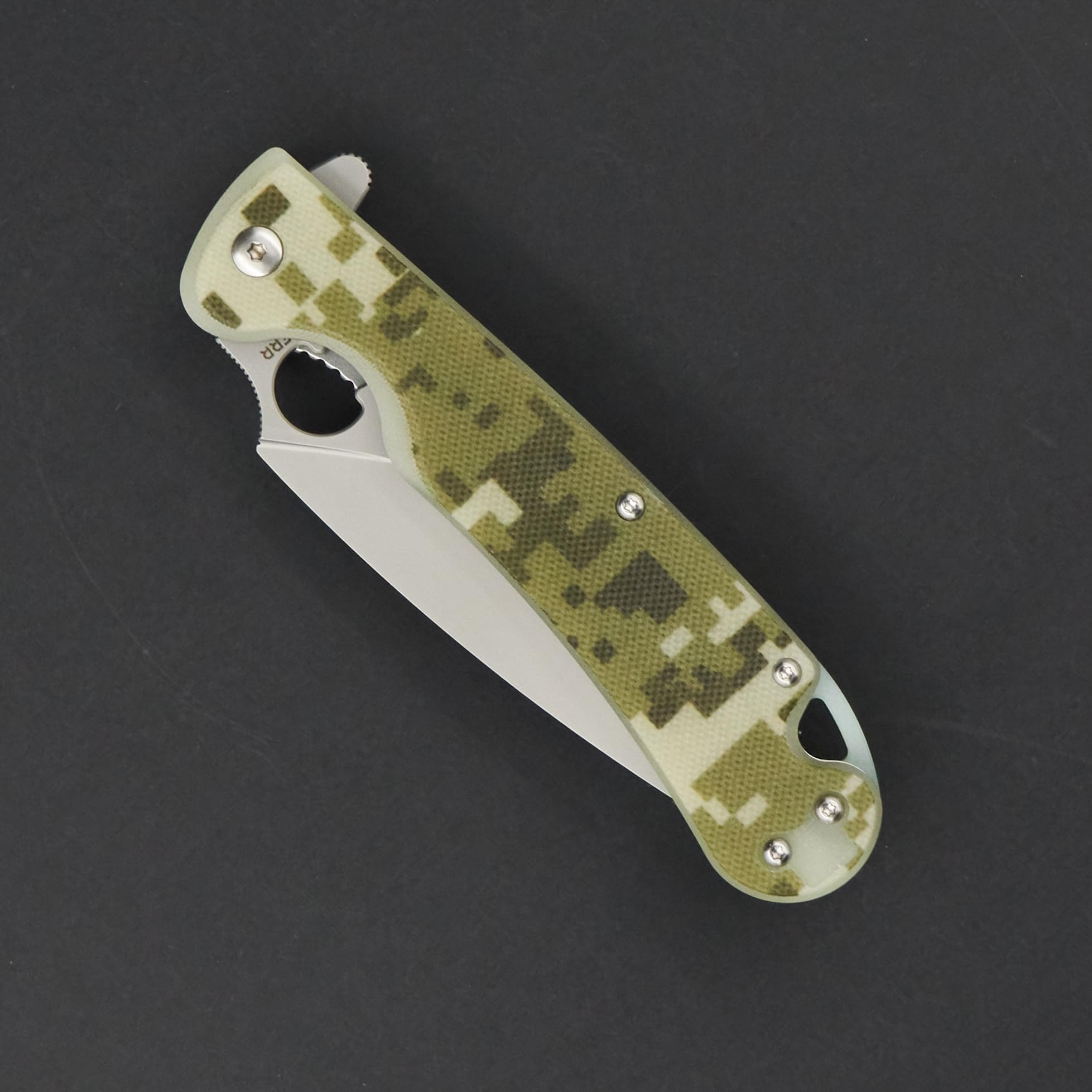 Generic Arrow by Daggerr (Camouflage G10)