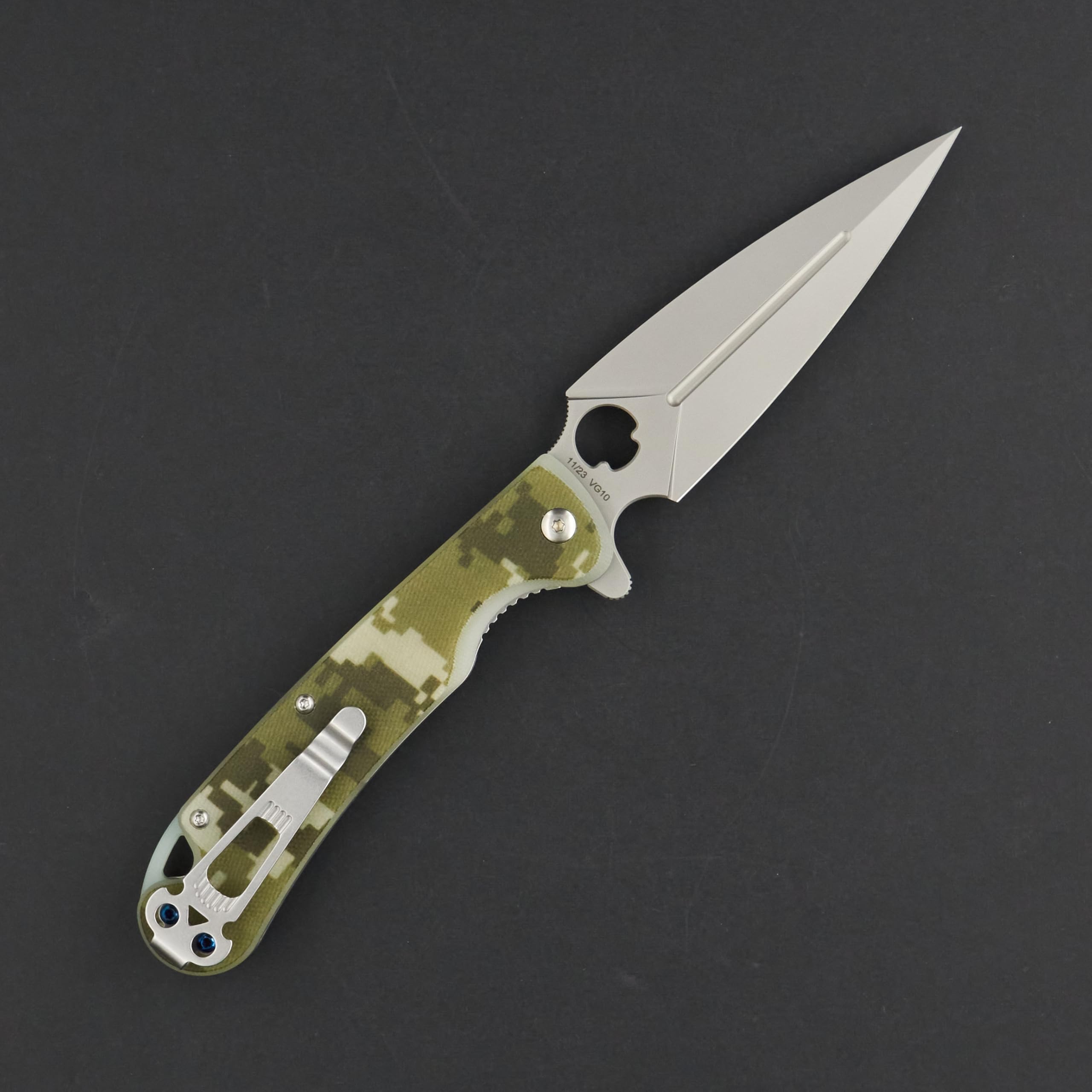 Generic Arrow by Daggerr (Camouflage G10)