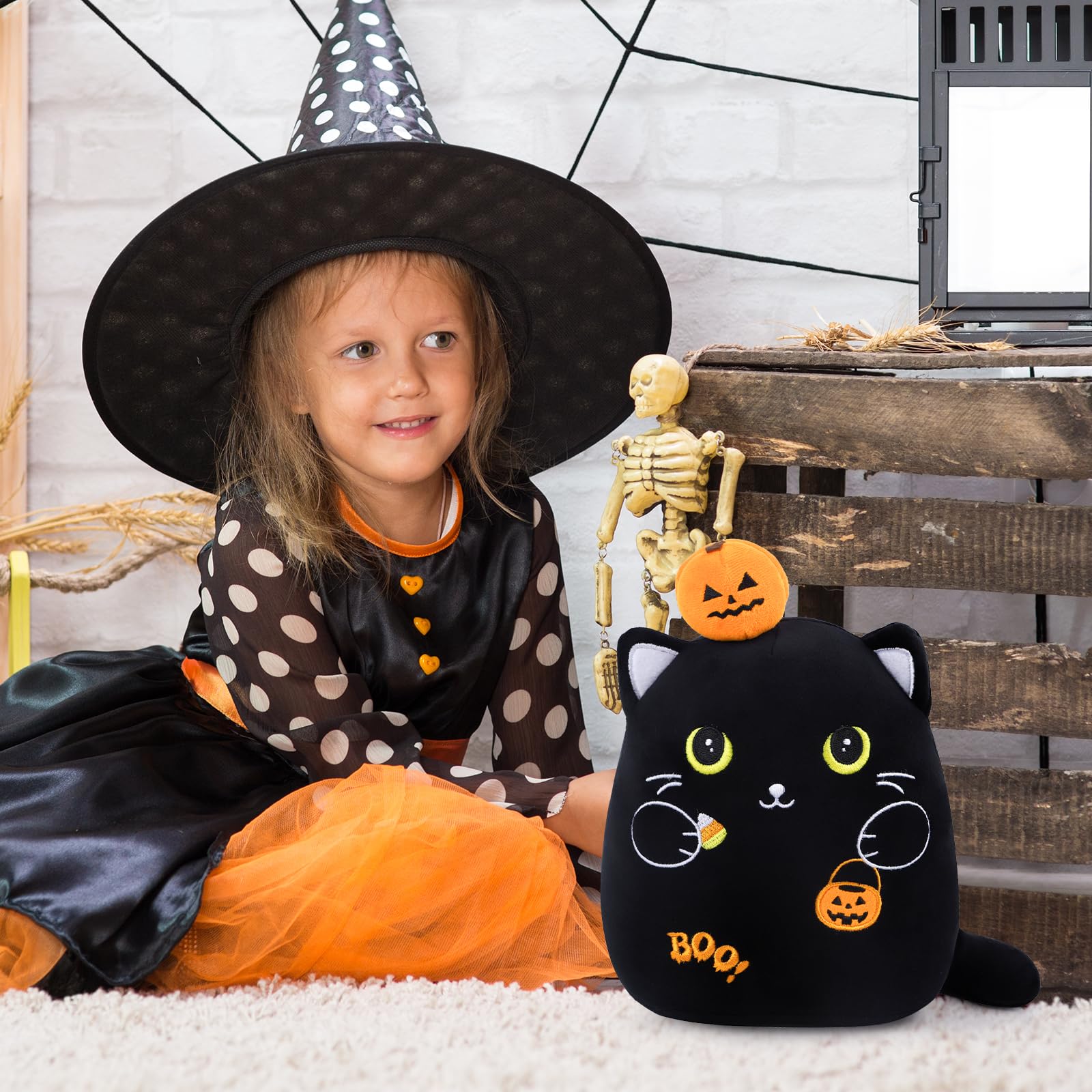 InIsaJace Cute Halloween Cat Plush - 8 Inches Halloween Cat Stuffed Animals Halloween Black Cat Plush with Pumpkin Boo Cat Plush Pillow Birthday Gifts for Kids Boys Girls Halloween Birthday Plush Gift