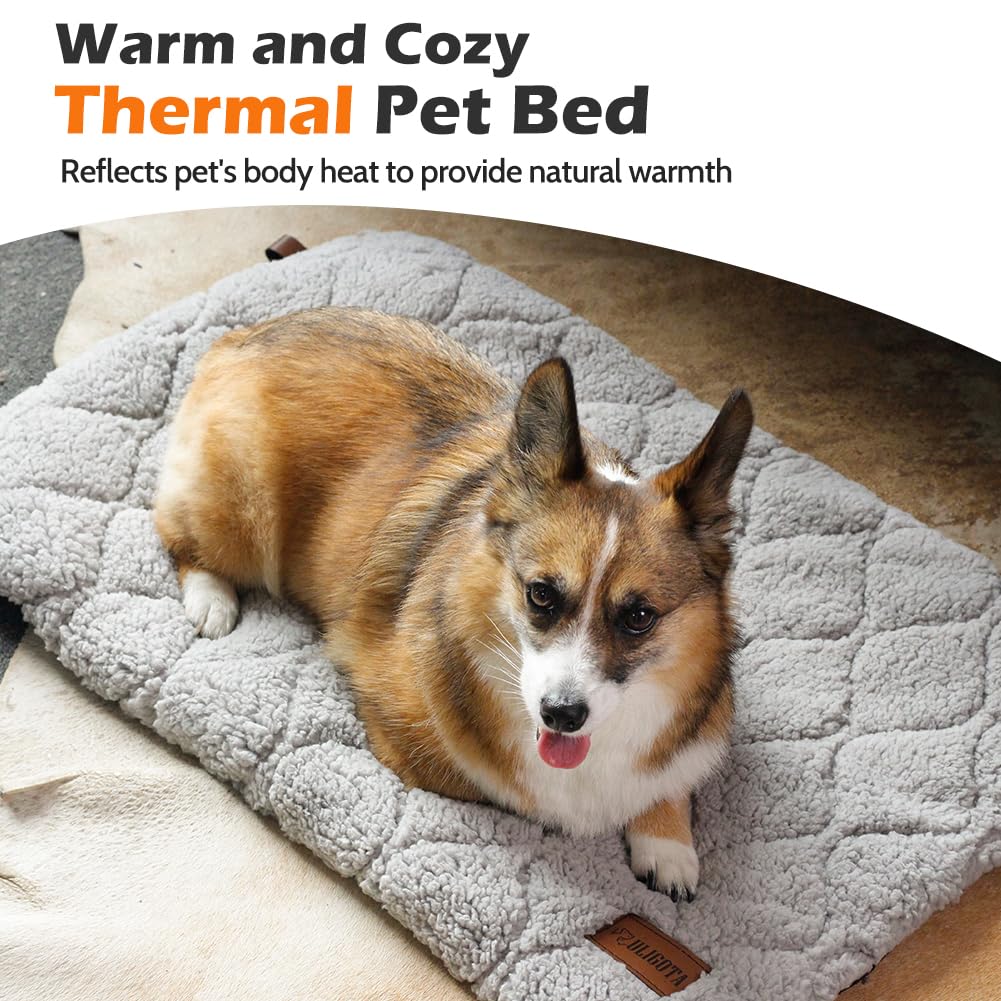 Self Warming Cat Bed Self Heating Cat Dog Mat 24 x 18 inch Soft & Fluffy Cat Bed Noiseless Thermal Pet Pad for Indoor Outdoor Pets with Removable Cover Non-Slip Bottom (29.5"L x 18.9"W x 1.2"Th)