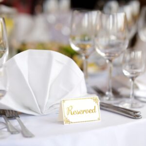 Lesnala 120Pcs Gold foil reserved table signs Reserved table signs for wedding Gold table reserved cards Double sided reservado para mesa tent card for Event Reception Seats and Places Accessories