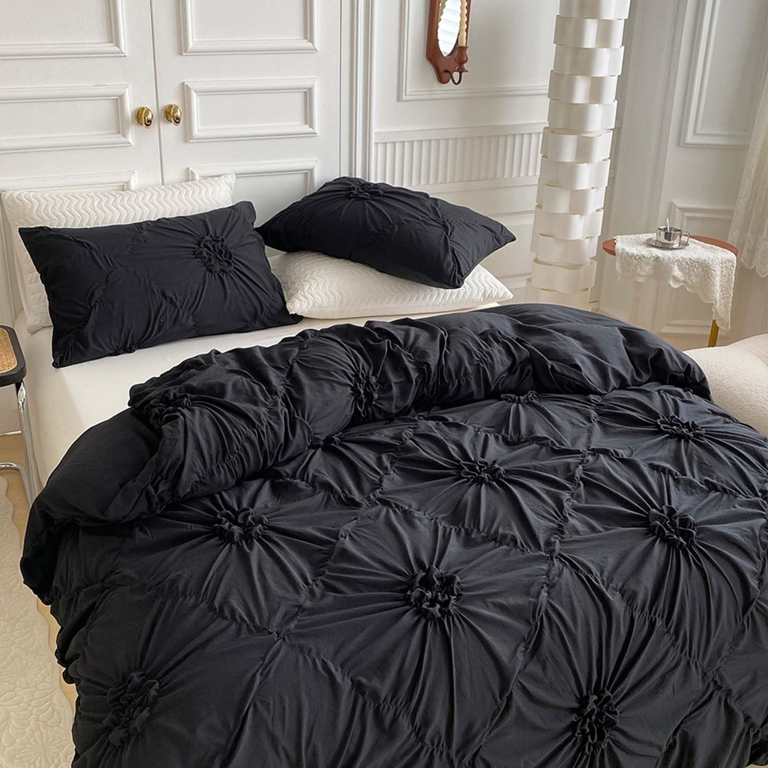 MEBAMY Queen Duvet Cover Set Black: Flower Microfiber 3 Pieces Bedding Cover Set Queen, Hotel Resort Style Comfort Cover Set with Zipper Closure, Soft Breathable Comfy