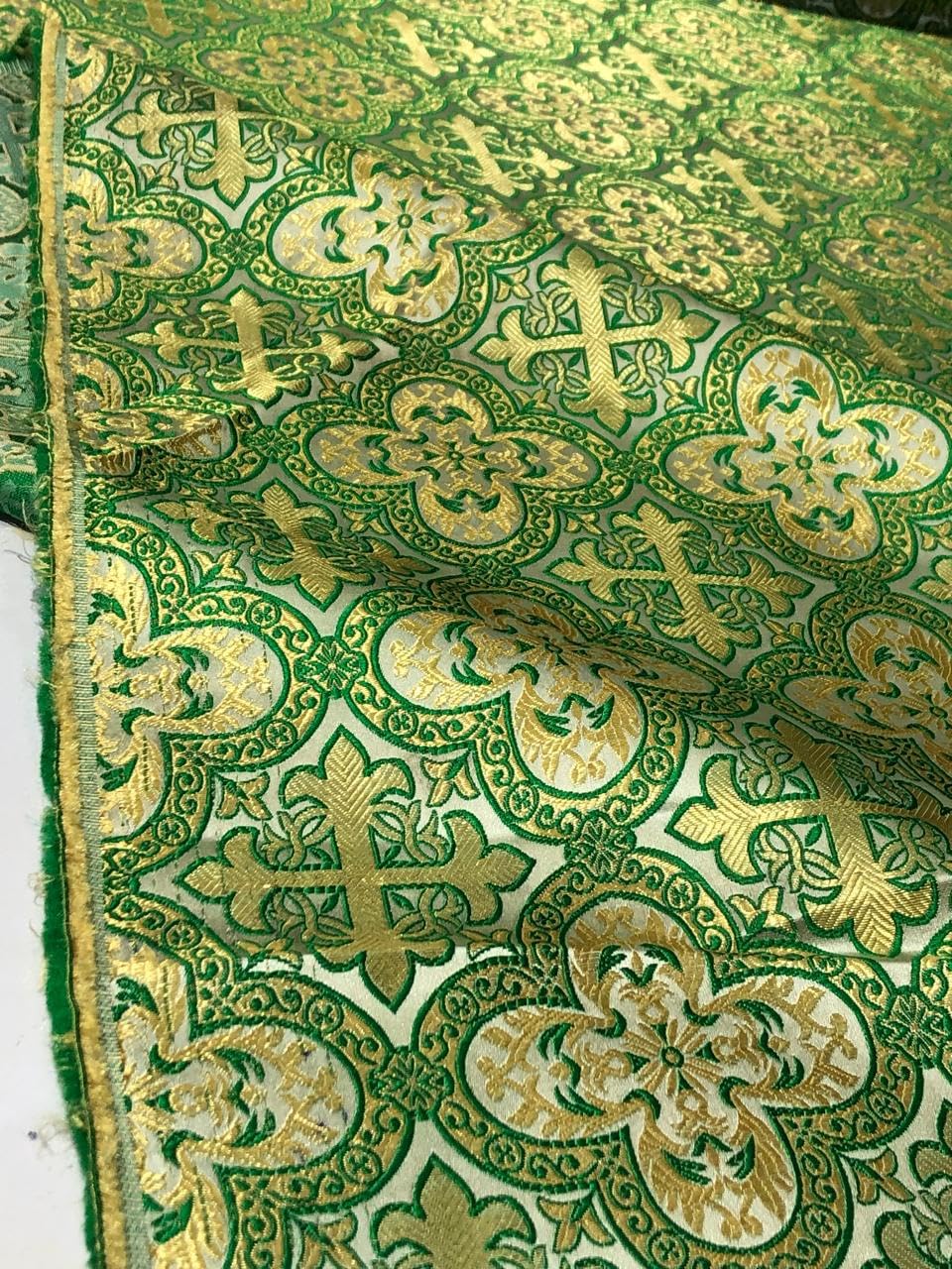 Brocade fabric VESTMENT 60" wide GREEN and GOLD Liturgical Brocades BRO950[1]