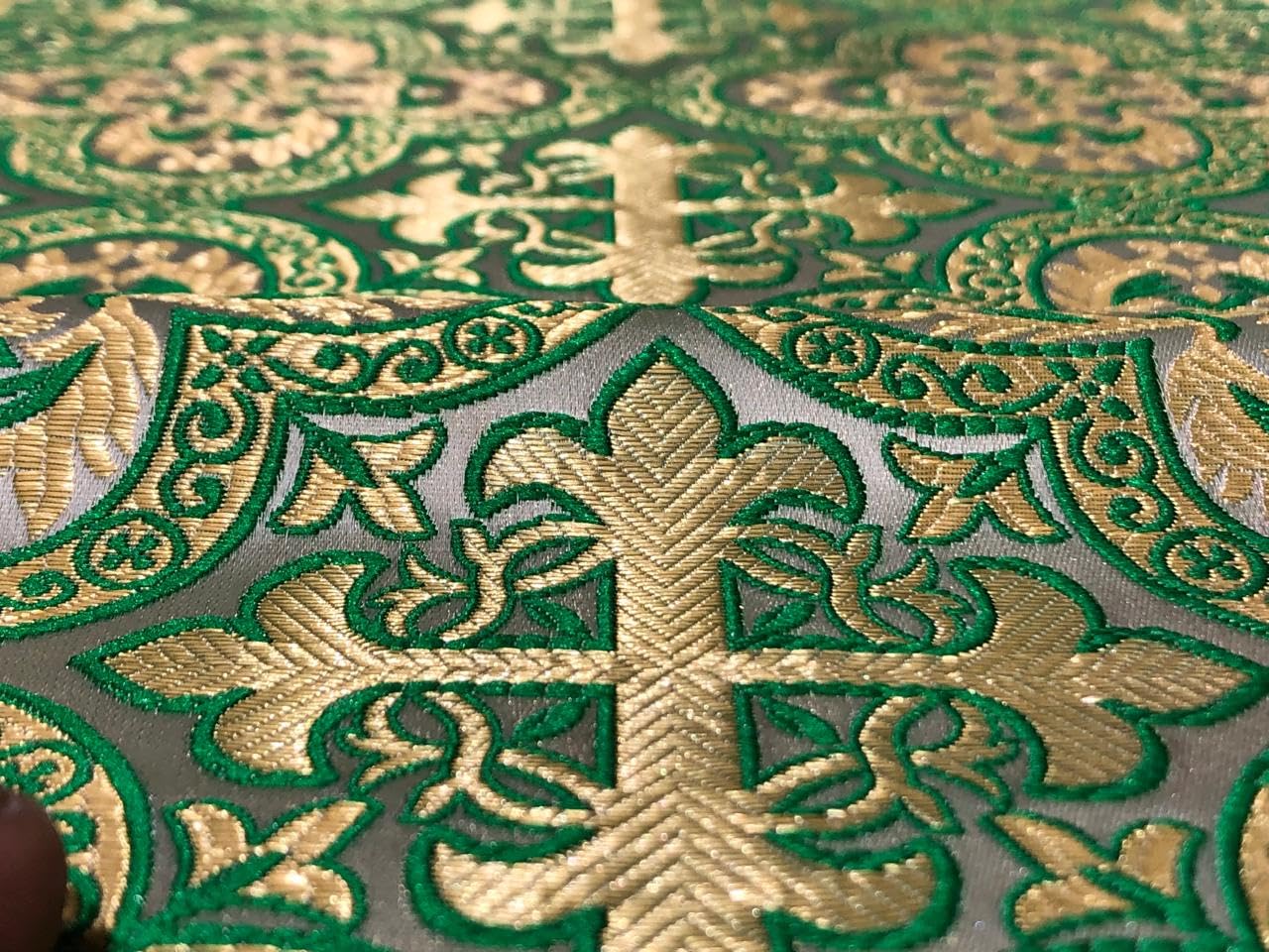 Brocade fabric VESTMENT 60" wide GREEN and GOLD Liturgical Brocades BRO950[1]