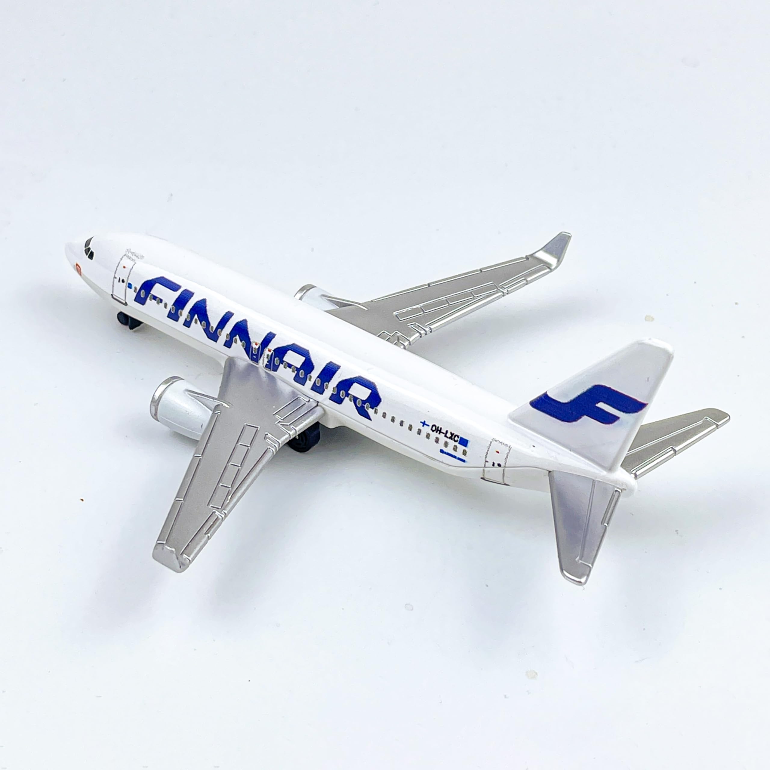 WngAur Finnair Airplane Model, Die-cast Metal Planes Aircraft Suitable for Collection and Display