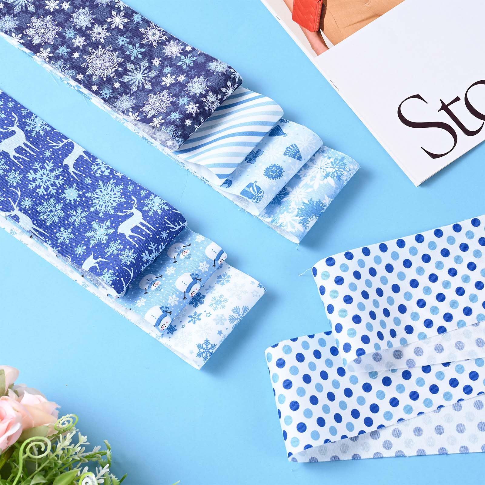 40 Pcs Winter Christmas Snowflakes Cotton Jelly Roll Blue and White Snowflake Reindeer Fabric Strips for Quilting Crafting Snowman Precut Patchwork for Sewing DIY Crafts Cotton Fabric Bundles Strips