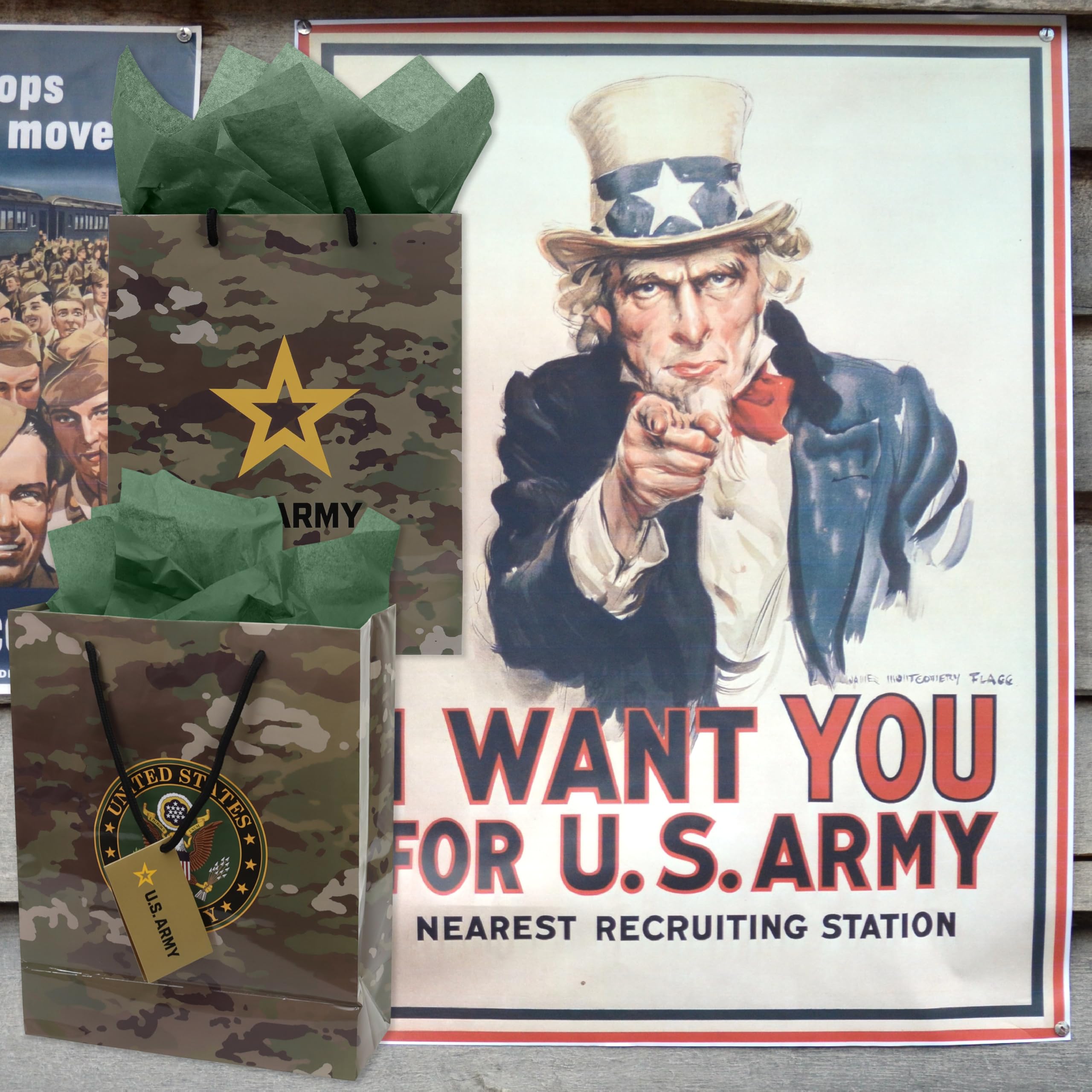 Havercamp U.S. Army Gift Bag (1) Durable Medium Gift Bag Includes 2 Hunter Green Tissue Papers, Black Rope Handles & Gift Tag, Army Themed Gift Bag, Veteran Gifts (Army Brown & Green)