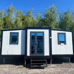 foldable home container folding tiny house 20ft 40ft house with luxury design, with 2 or 3 bedroom, 1 living room, 1 bathroom and kitchen, easy setup container house for homes, hotels, offices