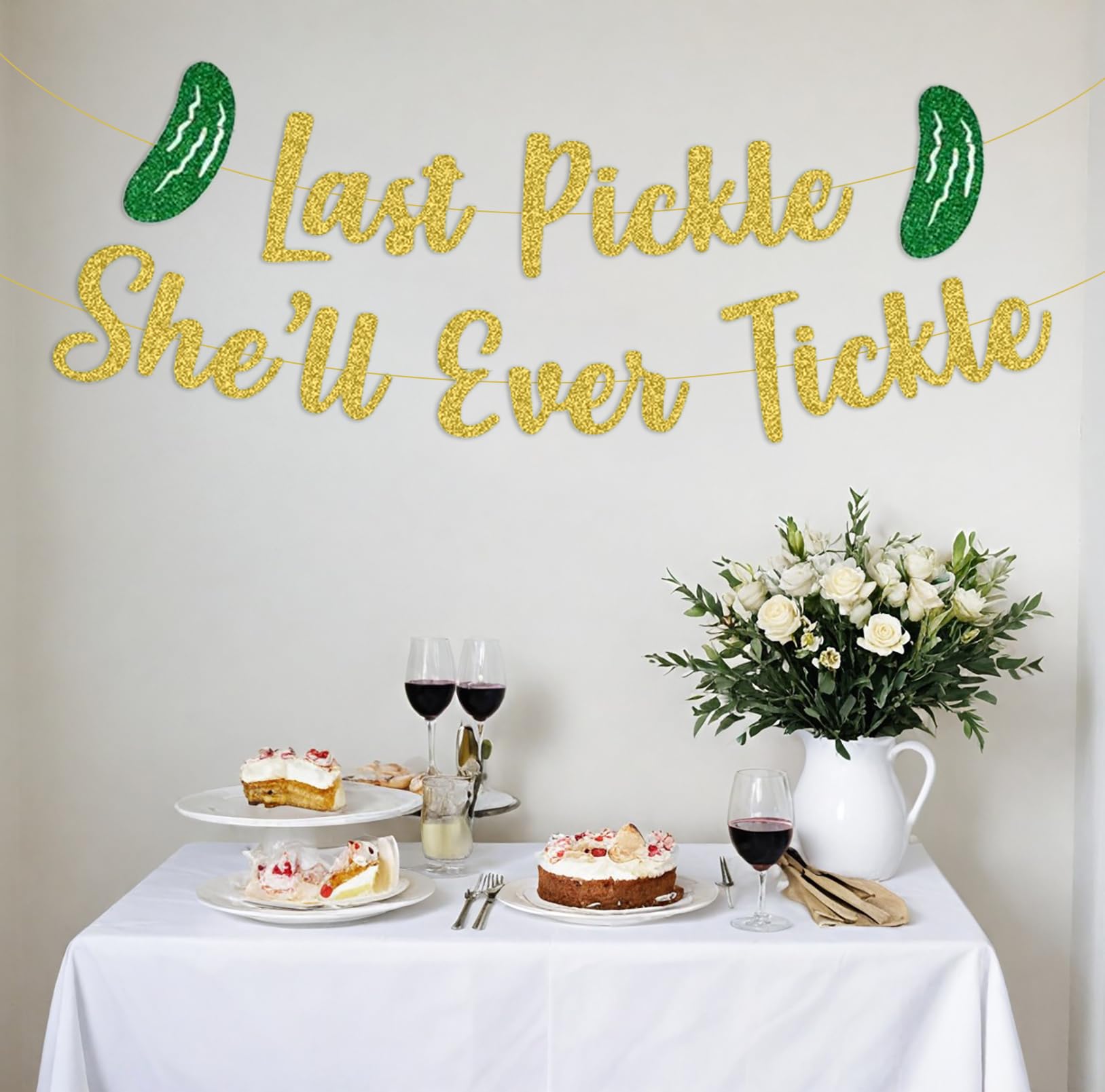 Adachffy Bachelorette Party Decorations Banner - Glitter Last Pickle She‘ll Ever Tickle Banner,Bridal Shower,Wedding Party Decorations,Funny Pickle Party Decorations,Favors and Supplies (Gold)