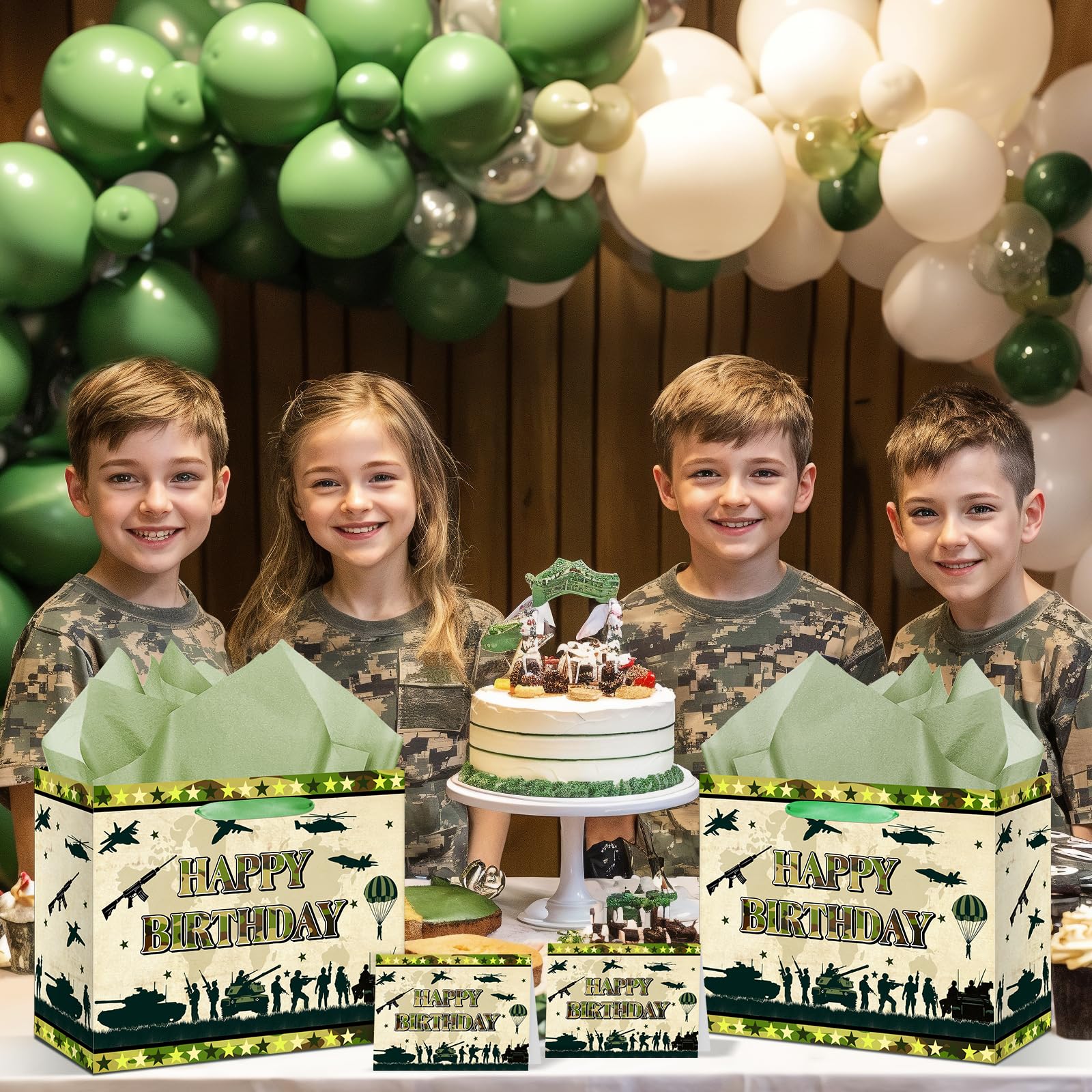 Camouflage Birthday Gift Bag Army Party Supplies Gift Bag with Wrapping Paper and Card Large Camouflage Christmas Birthday Party Wrapping Paper Bag with Handle Army Camo Party Decorations for Boy Girl