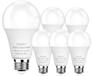 tsexes 6 pack dusk to dawn light bulbs outdoor, a19 led light bulb 75w equivalent,5000k daylight,auto on/off photocell sensor for indoor outdoor lighting