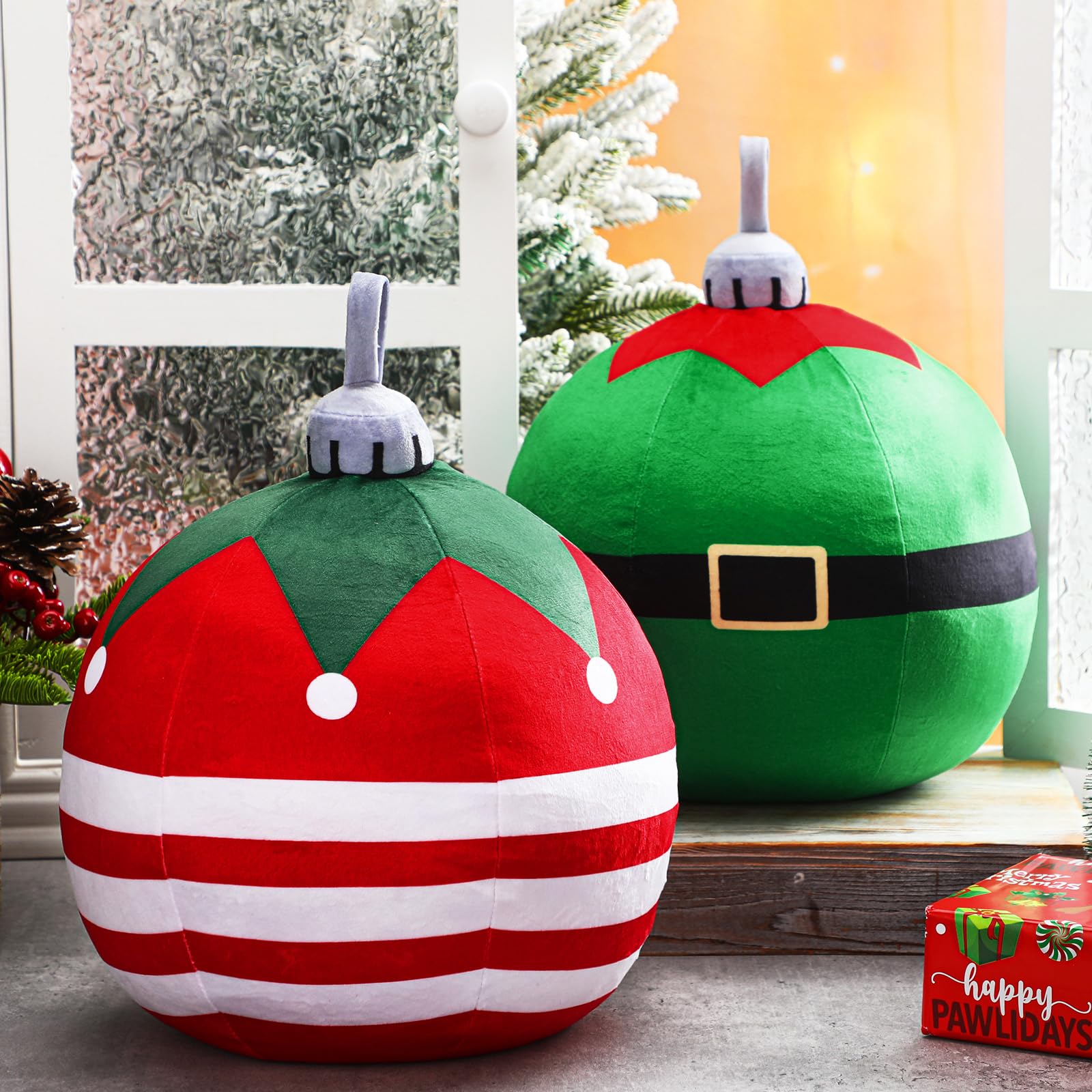 Cinnvoice 2 Pcs Christmas Bell Pillow 9.8 Inch Xmas Round Throw Pillow Elf Balls Velvet Pillows Christmas Home Gift Holiday Decor Cushion for Couch Chair Bed Bedroom Living Room Decoration