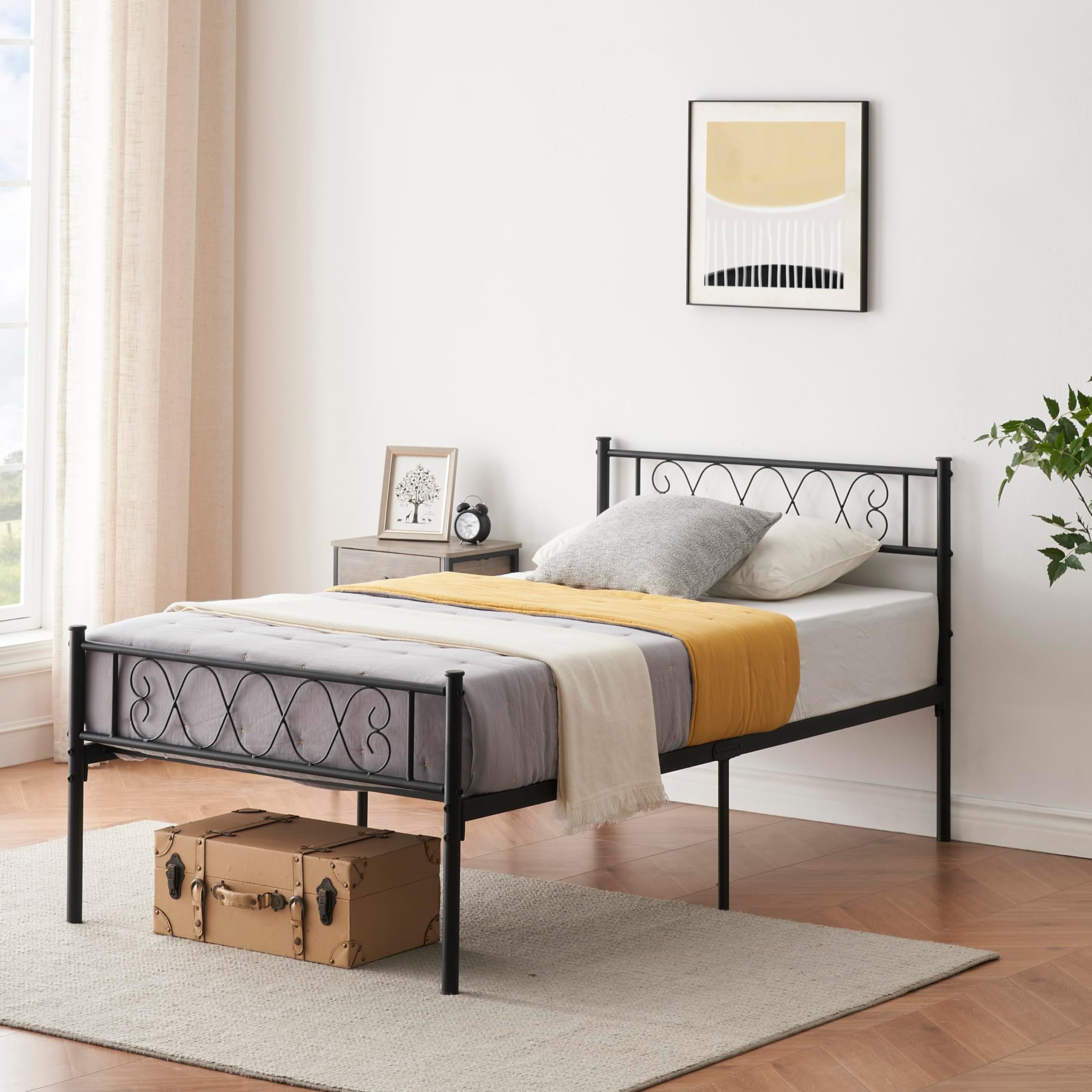 SUNNYFURN Metal Twin Bed Frame Metal Platform Bed Frame with Headboard and Footboard Classic Metal Bed Frame with Iron-Art Sweet Heart for Girls and Boys No Box Spring Needed Noise-Free