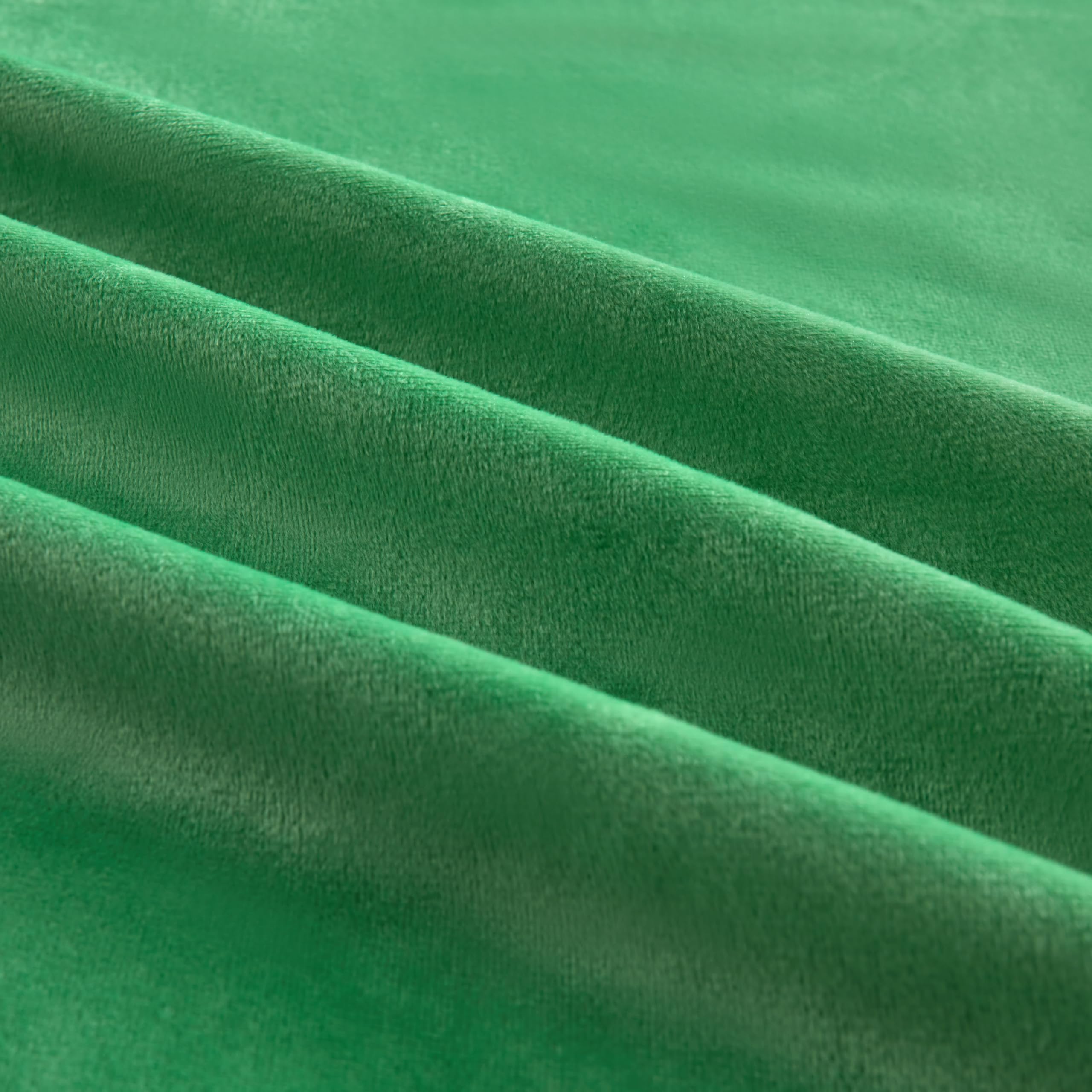 2 Yards Green Minky Fabric 72” X 65" inches Wide Minky Cloth, Soft Plush and Skin Friendly Thickened Sheer Fabric by The Yard for Baby Blanket,Throws,Pillow Cover,Scarf,Cuddly Toys,Baby Accessories