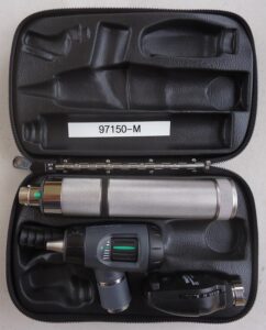 wel23810 23810 macro view otoscope & ophth 11720 with a c-cell handle by welch allyn