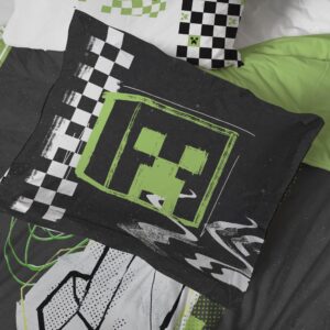 Jay Franco Minecraft Creeper Full Size Comforter Set - 7 Piece Bedding Includes Sheet Set & Pillow Covers - Super Soft Green & Gray Kids Bedding