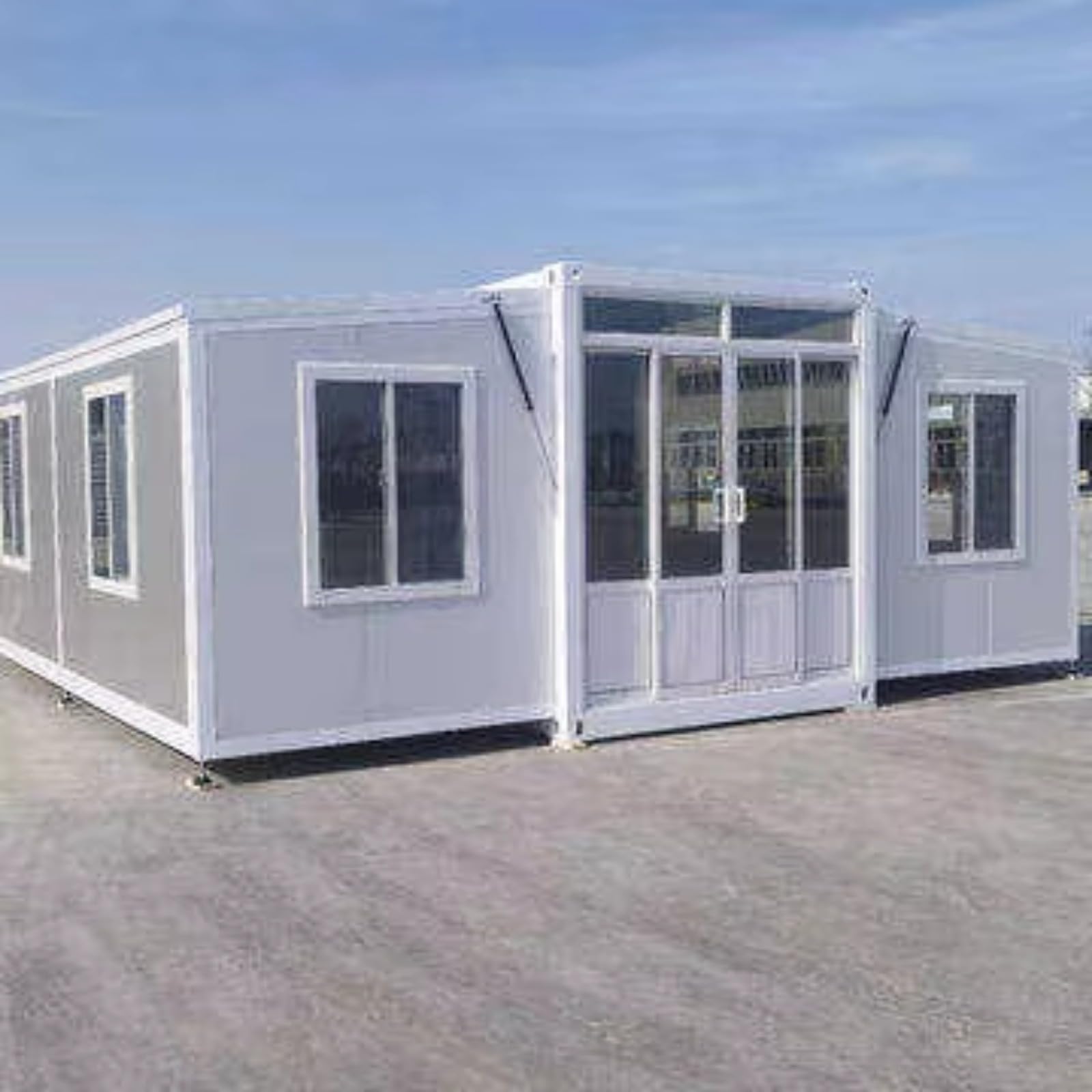 Modern Style Steel Structure 20ft Customized and Cost-Effective Tiny Houses Prefab Expandable Container House